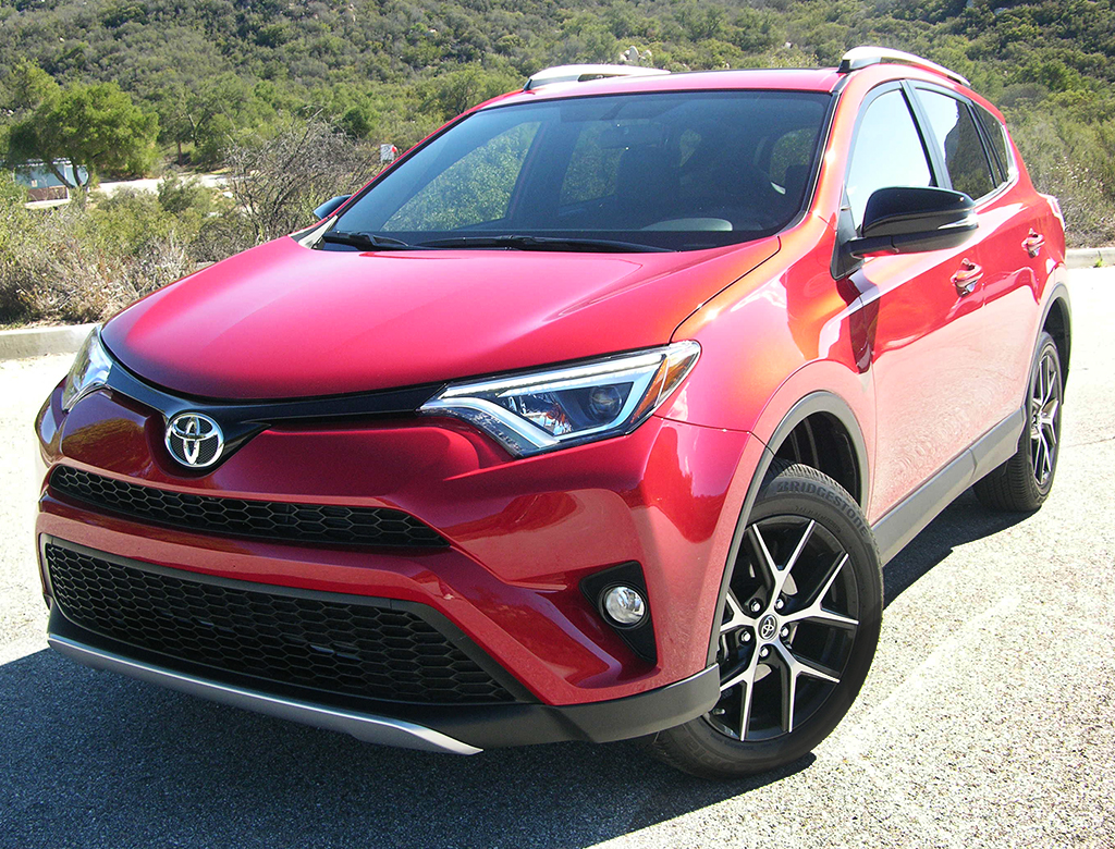 2016 Toyota RAV4 SE Sporty And Sensible But Not Perfect