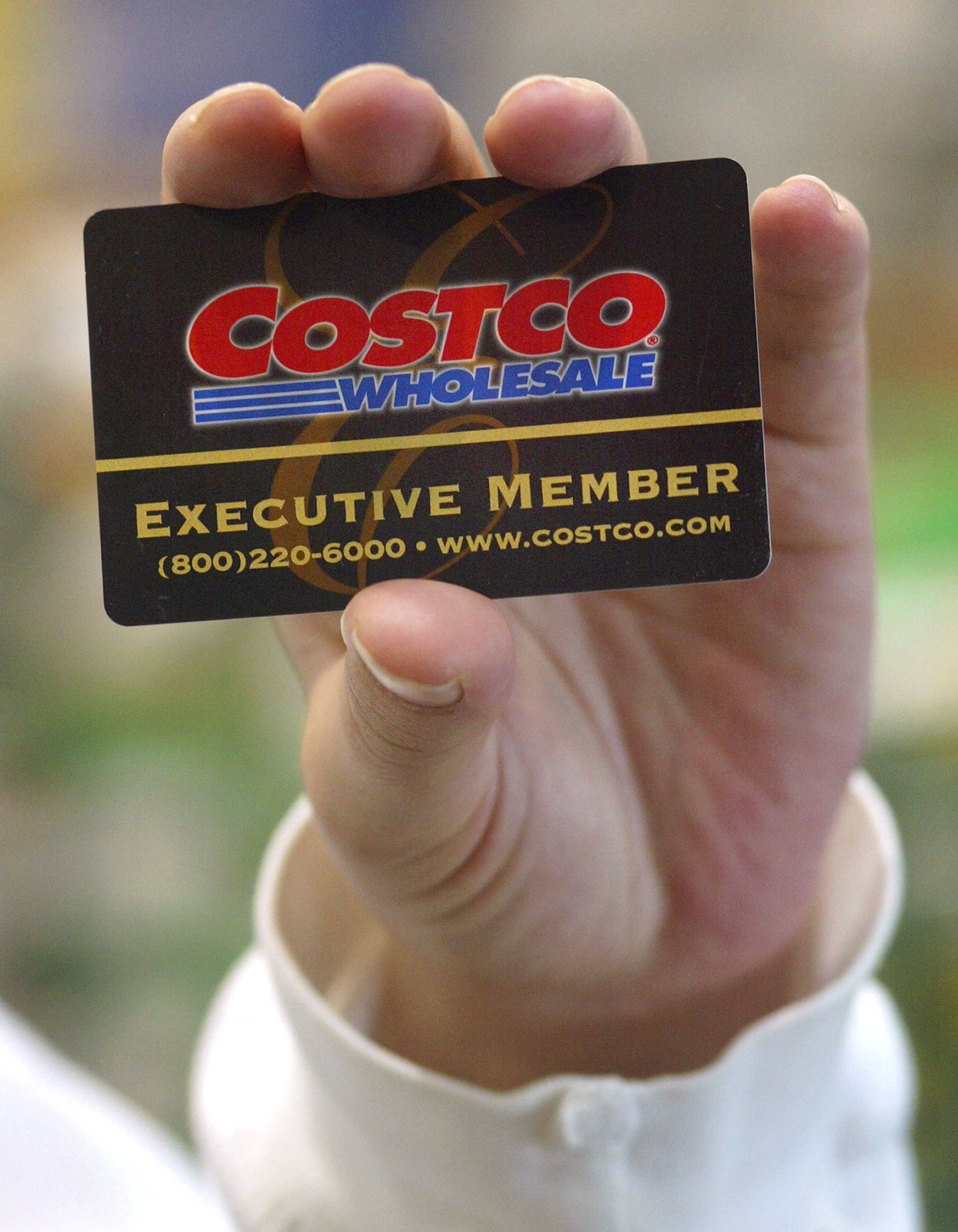 Sneaky Little Ways Costco Gets Us To Spend More Money We Fall For It Sneaky Little Ways Costco Gets Us To Spend More Money We Fall For It