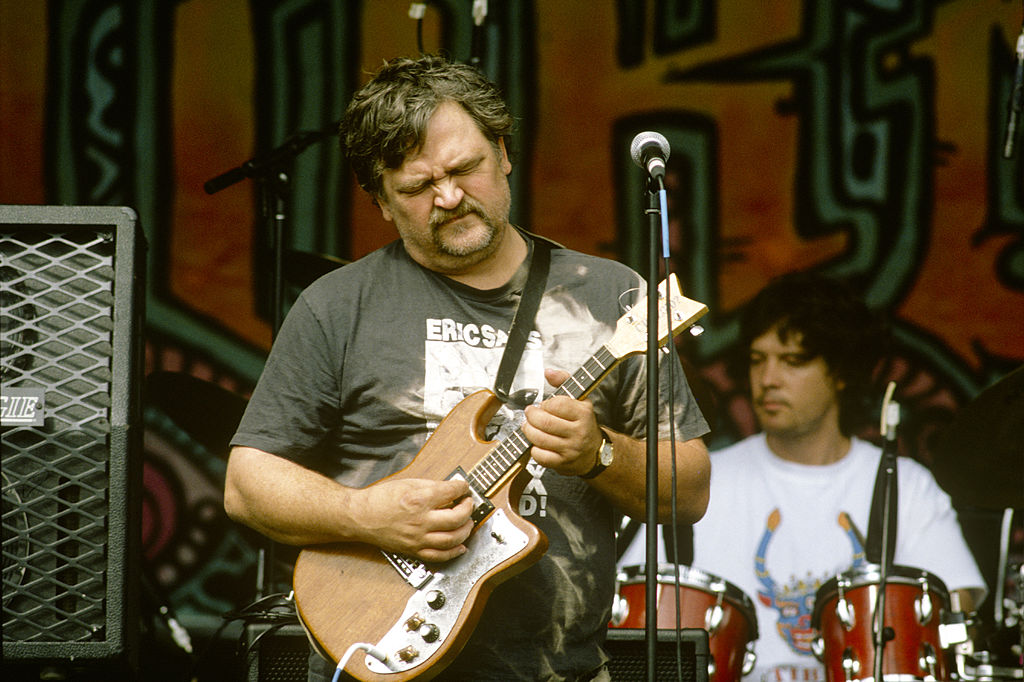 15 Musicians, Entertainers, and Actors Who Died at Work