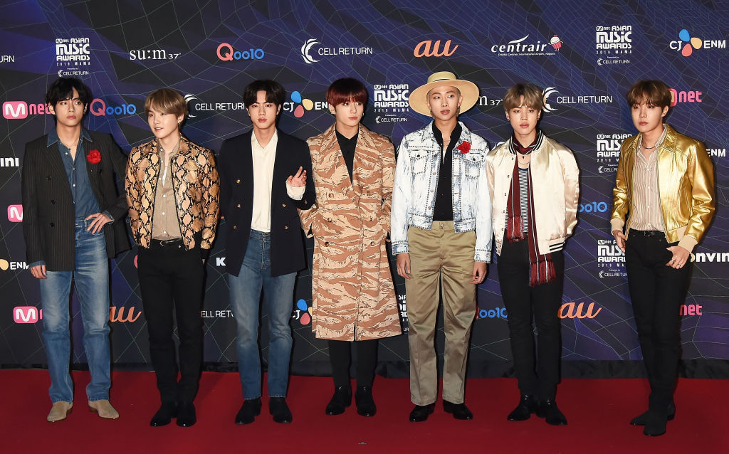 BTS's MAMA 2019 Performance Featured a Snake Statue and ARMY Has Never ...