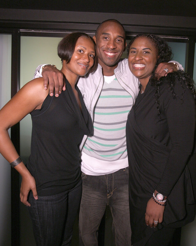 Who Are Kobe Bryant's Sisters? A Now-Deleted Post Shows Their ...