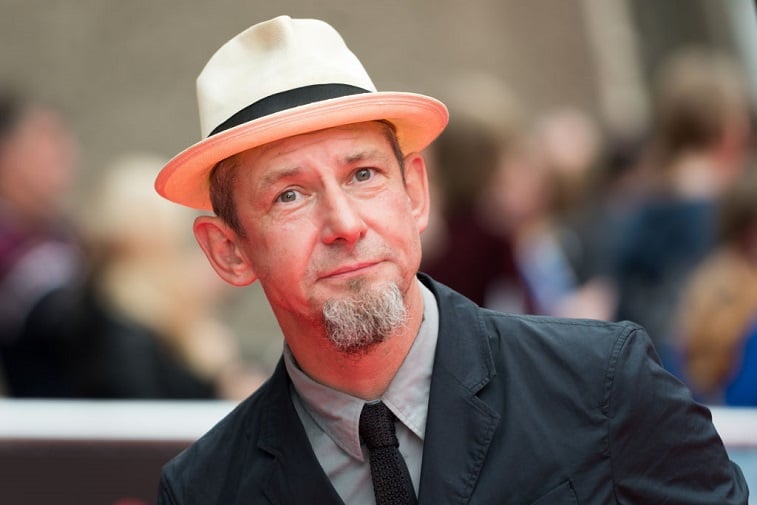 'The Last Kingdom' Season 4: See Father Beocca and Hild Dealing With ...