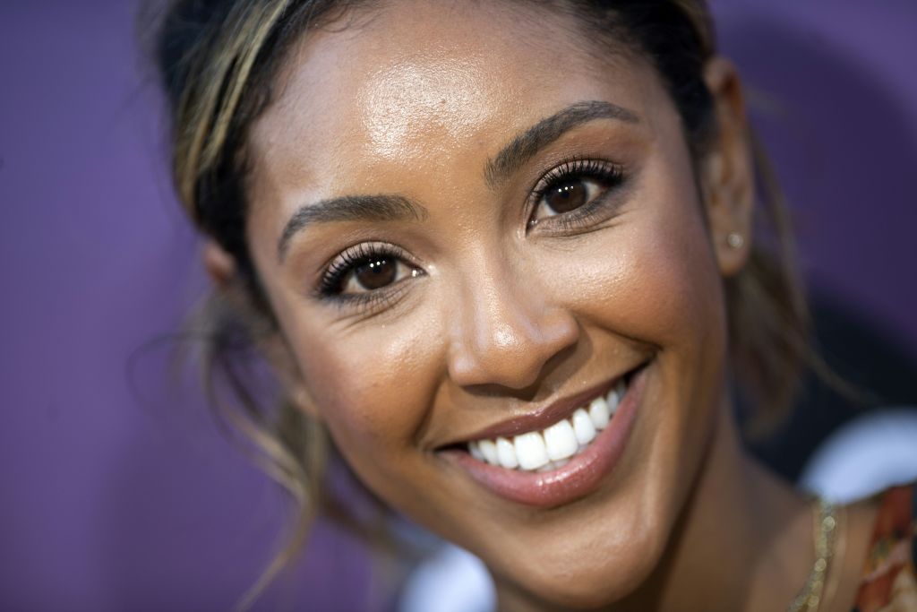 'The Bachelor': Tayshia Adams Opened Up About Her Divorce on Dean ...