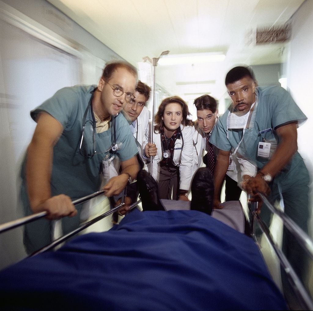 'ER' Star Anthony Edwards on the Endless Death Scene That Was His Exit ...