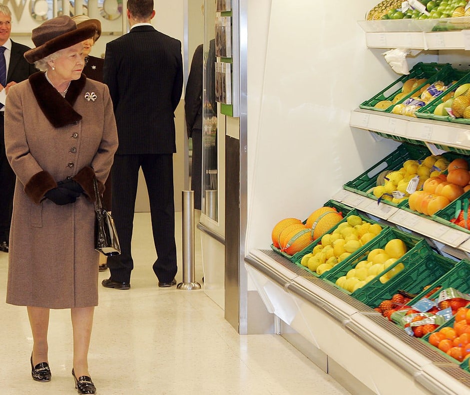 Does Queen Elizabeth II Do Any Cooking Herself?