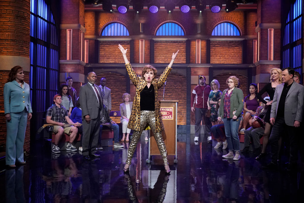 Meryl Streep Will Sing One of the Funniest Songs in Ryan Murphy's 'The ...