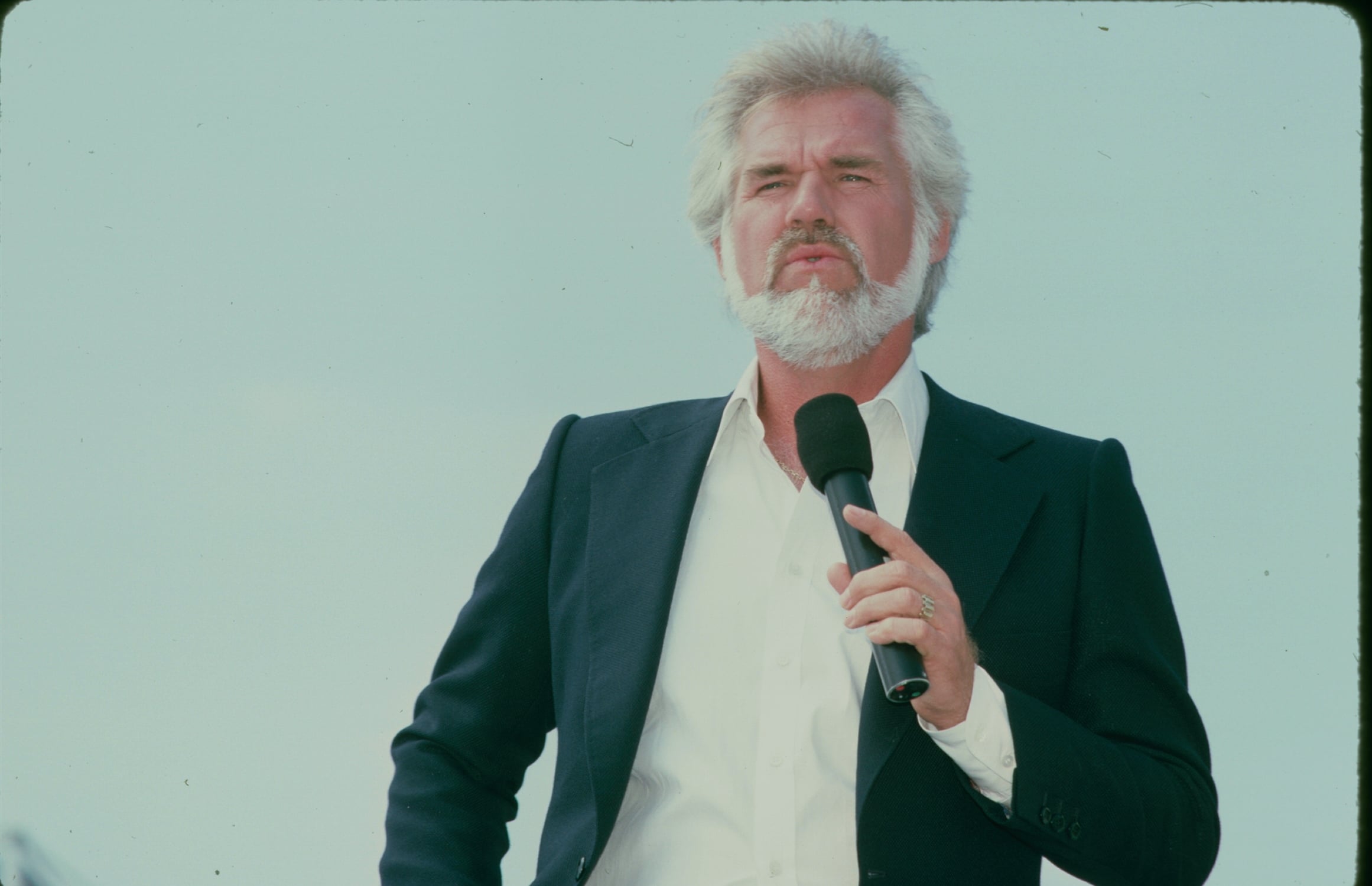 Kenny Rogers’ Career Took a Nosedive: ‘I Couldn’t Buy a Hit’