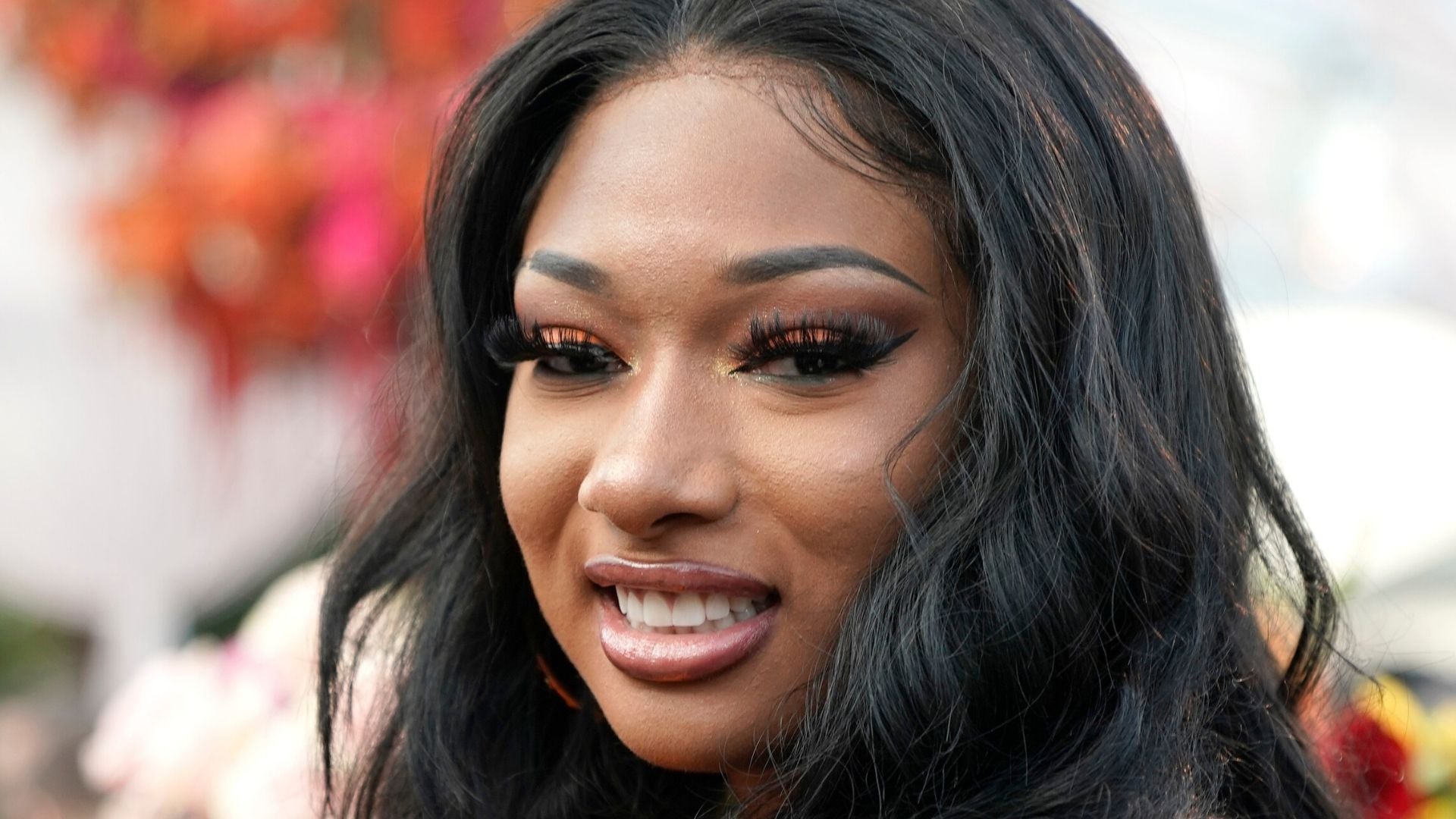 Megan Thee Stallion's Best Friend Slams Rumor That She Shot Her ...