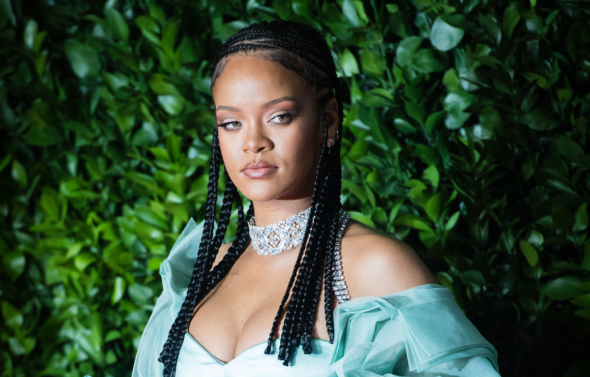 Rihanna Spends More than $1M a Year on Keeping Her Hair Fly