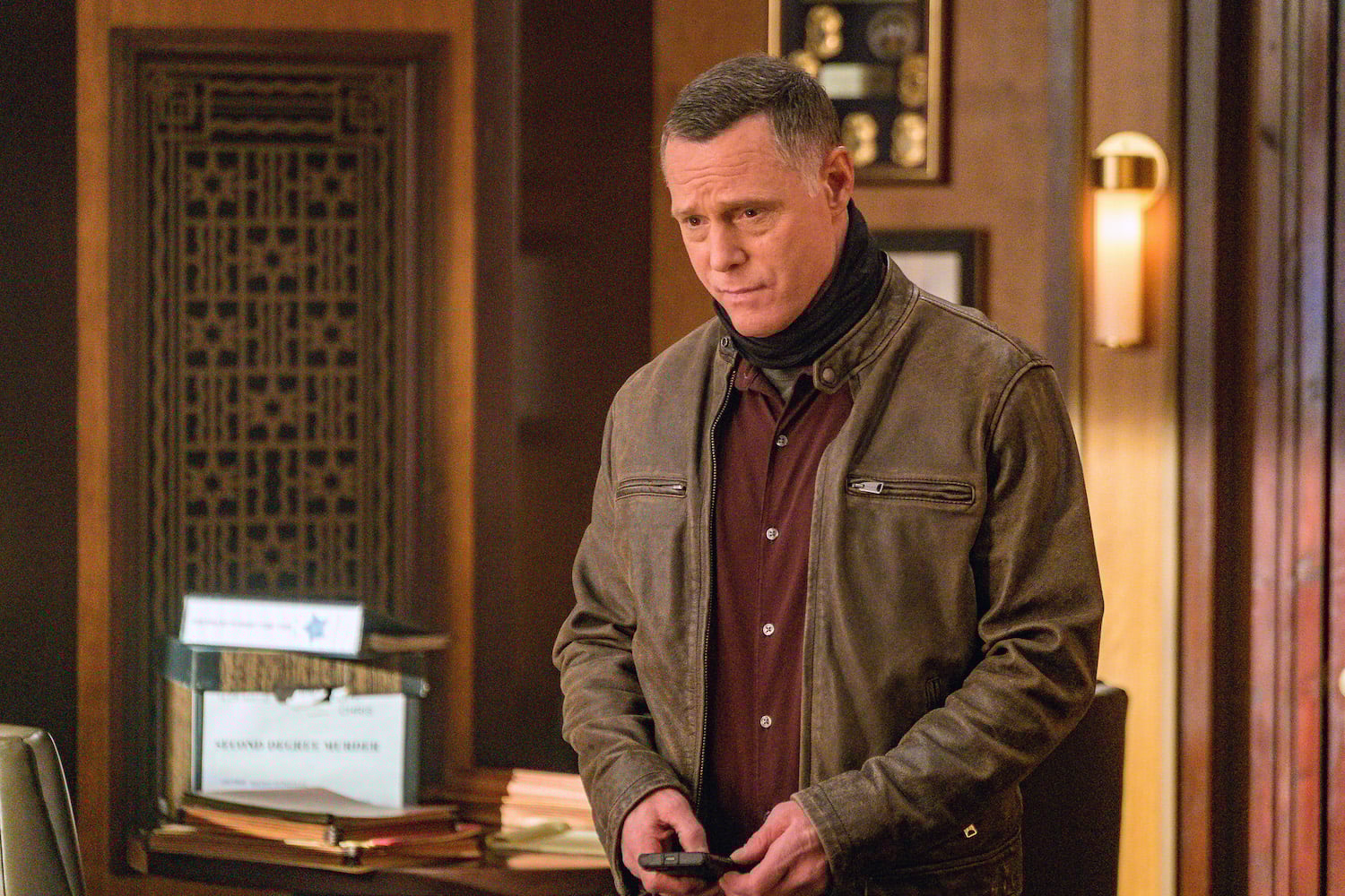 'Chicago P.D.': Jason Beghe Spills On Season 8 — 'There May Be People ...