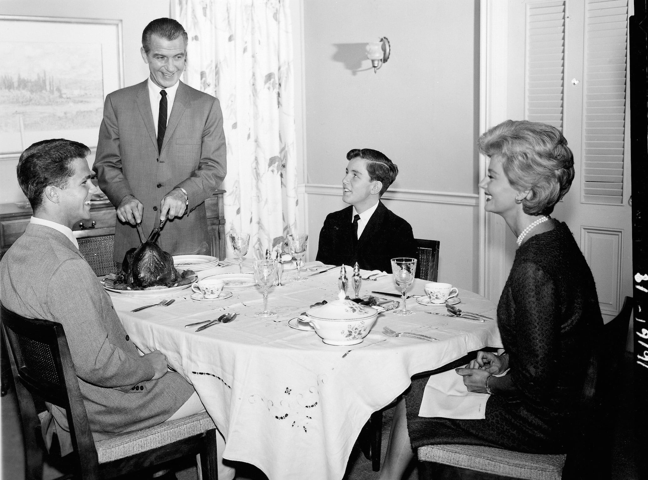 'Leave It to Beaver': A Main Cast Member Blamed the Show for a Tragic ...