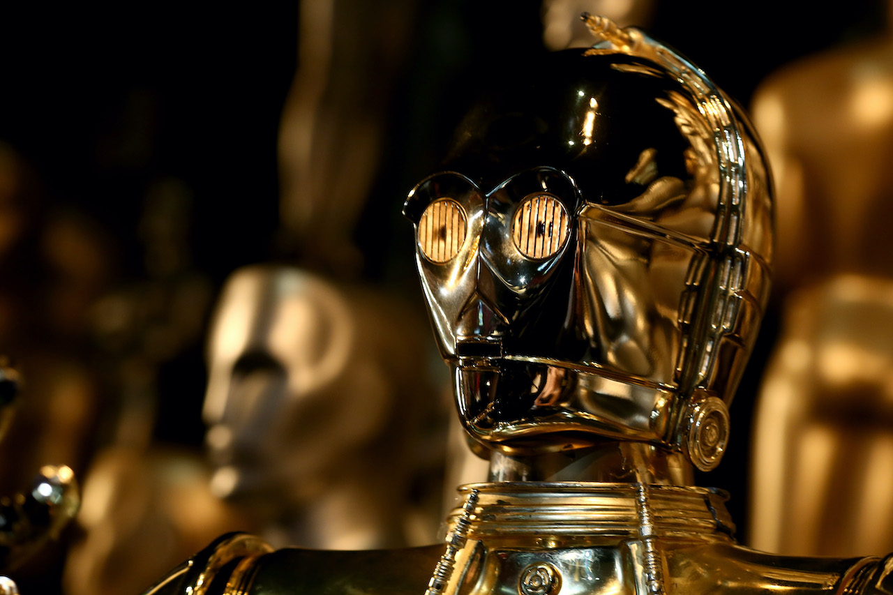 'Star Wars': Anthony Daniels Revealed Why C-3PO Does, in Fact, Have 1 ...