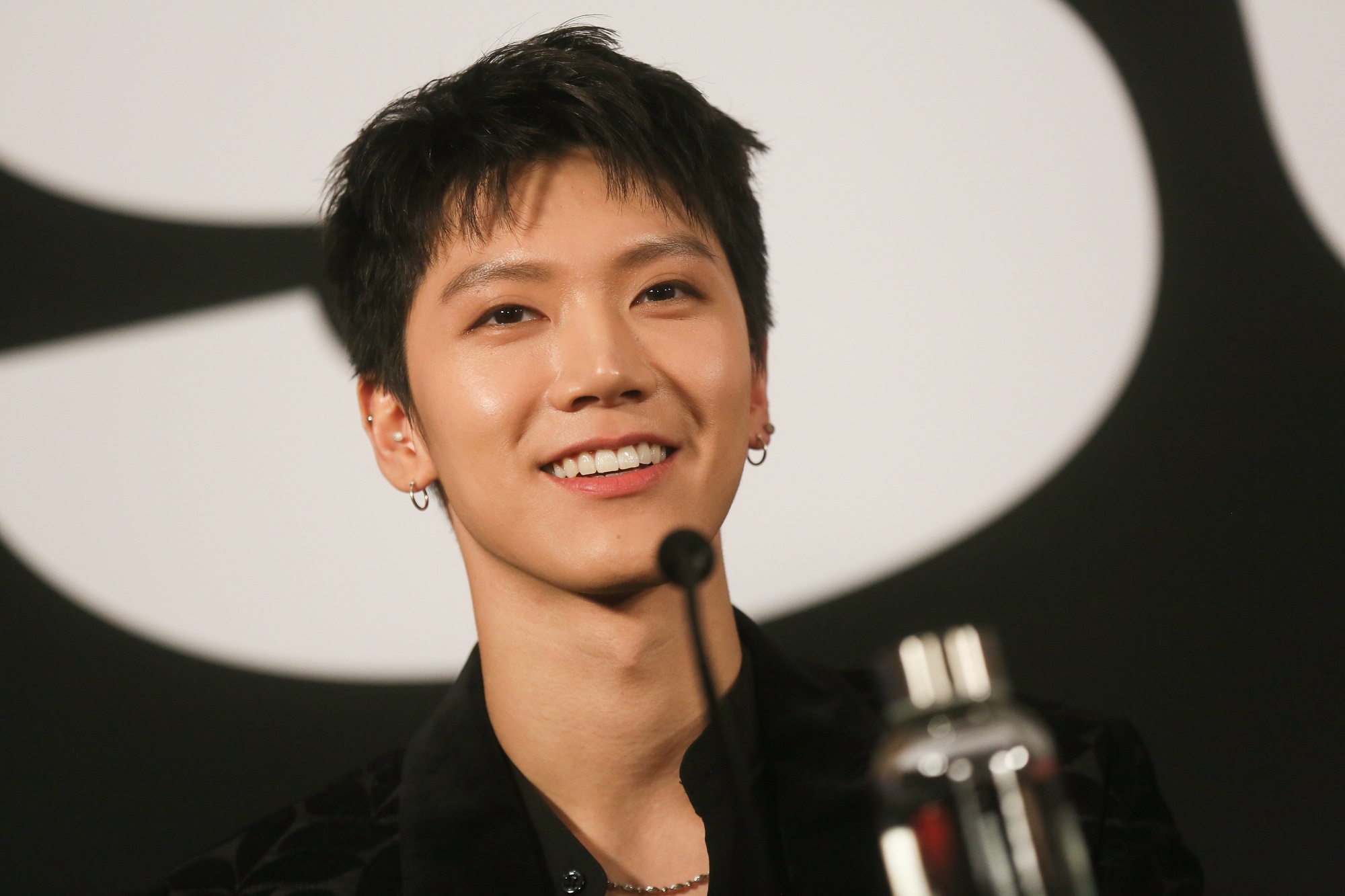 NCT's New Relay Cam Shows What a Great Pet Parent Ten Is To Louis, Leon ...