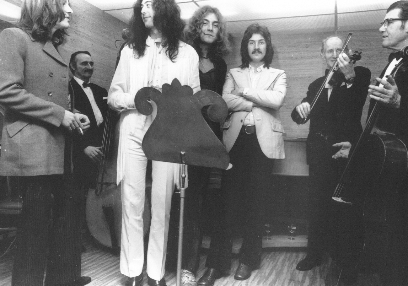 Did Led Zeppelin Ever Use Outside Musicians on Zep Albums?