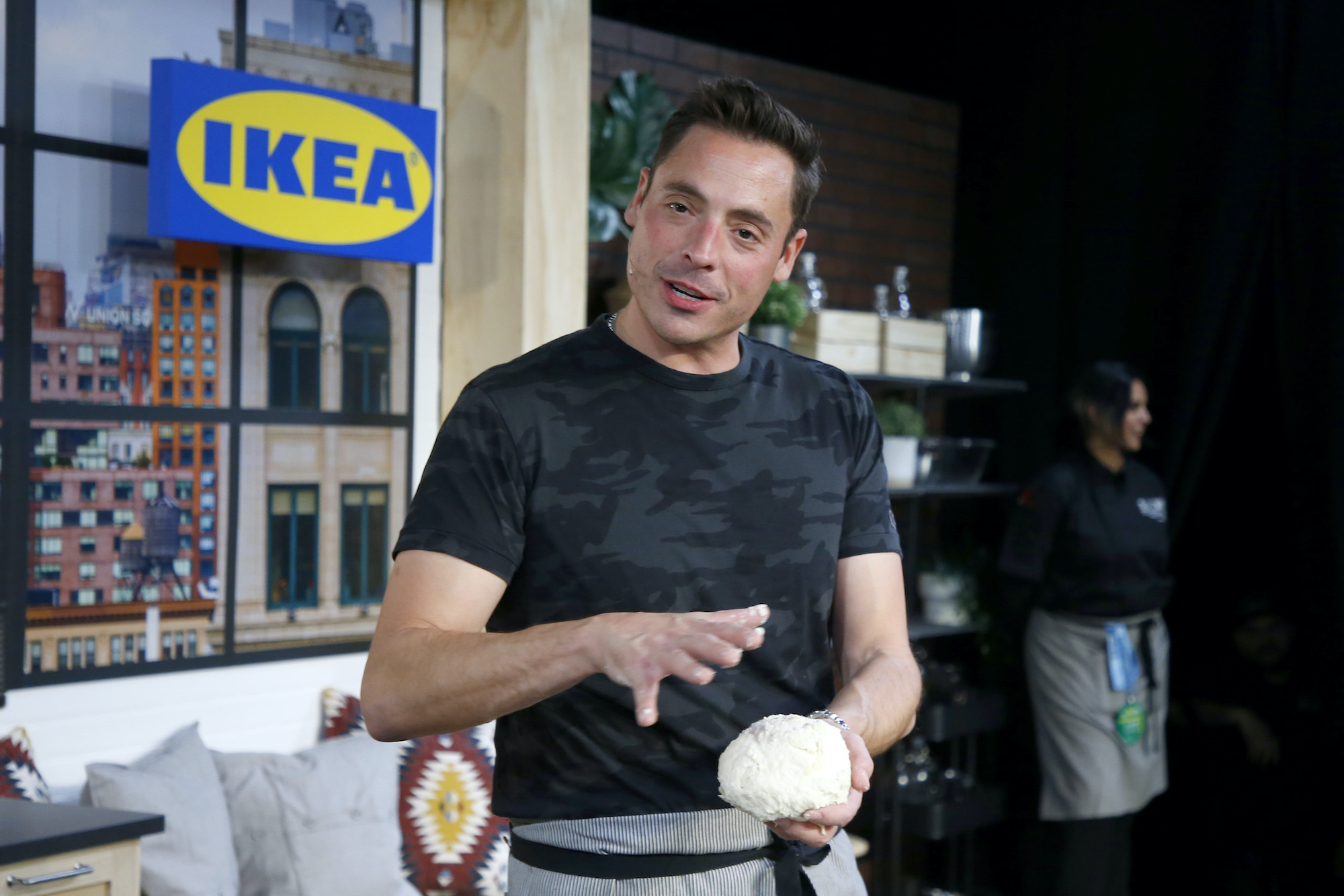 'Kitchen Crash': Jeff Mauro Debunks Myths About the Show, Says It's Not ...