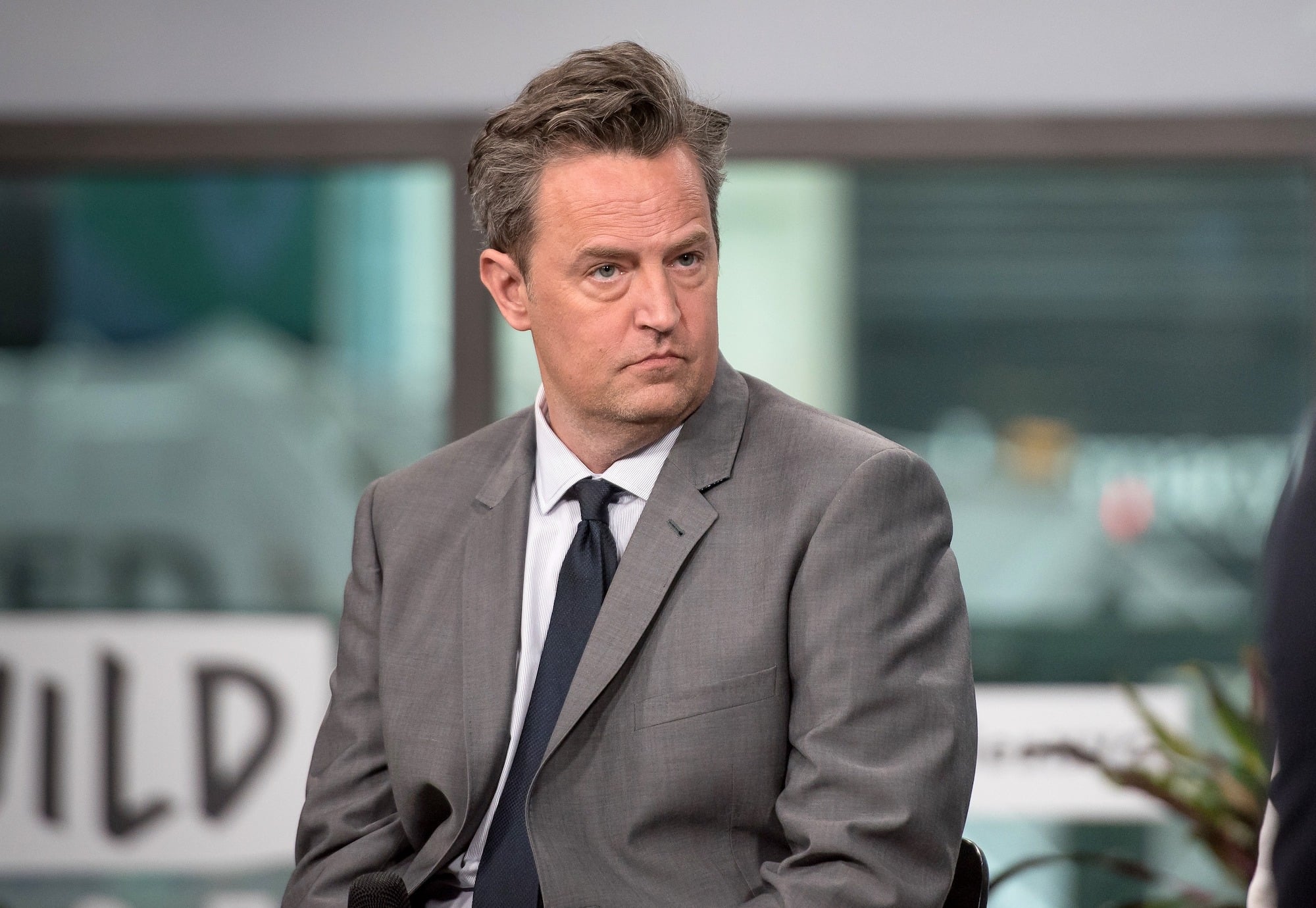 'Friends' Star Matthew Perry Lost the Tip of His Middle Finger in a ...