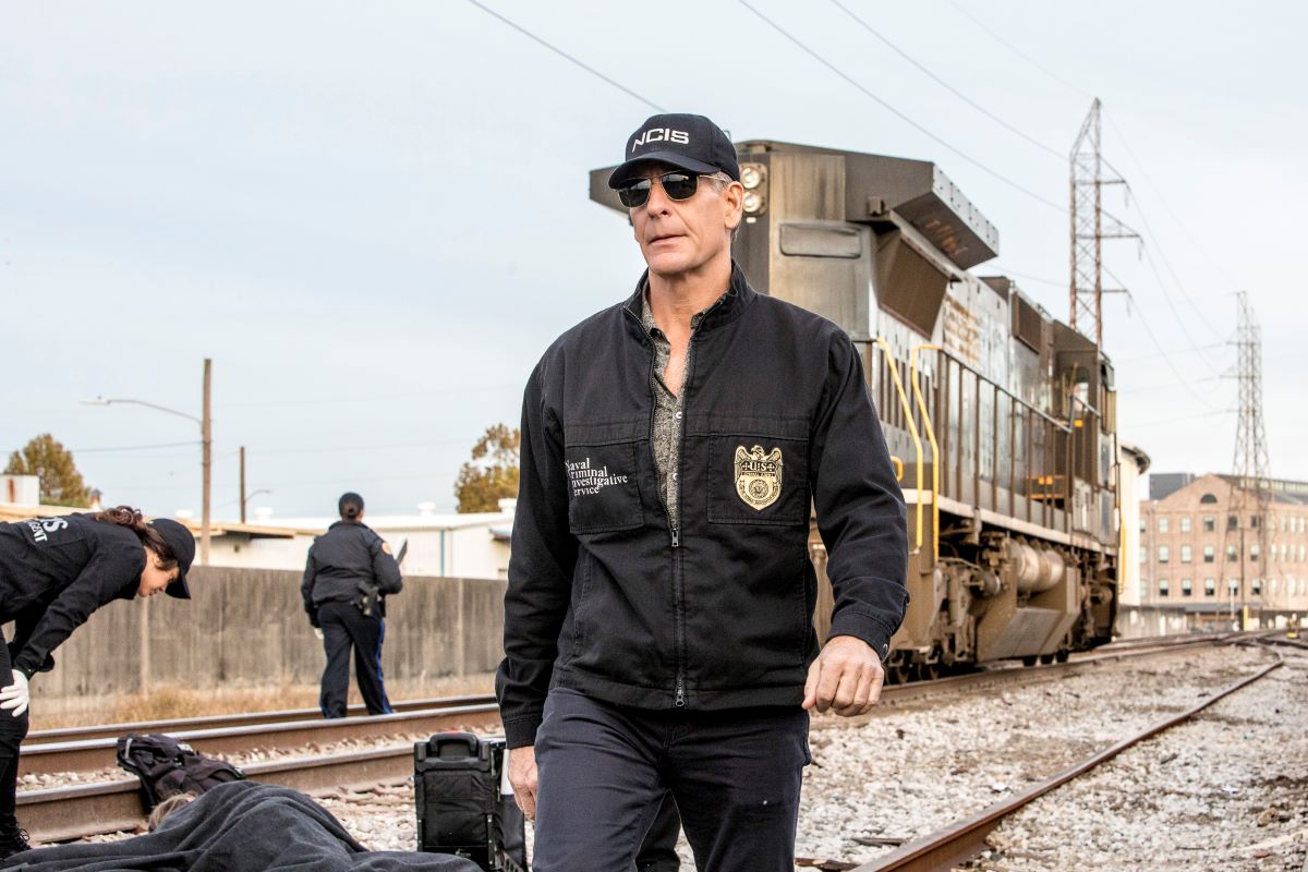 'NCIS: New Orleans': Does This Cliffhanger in the Series Finale Signal ...