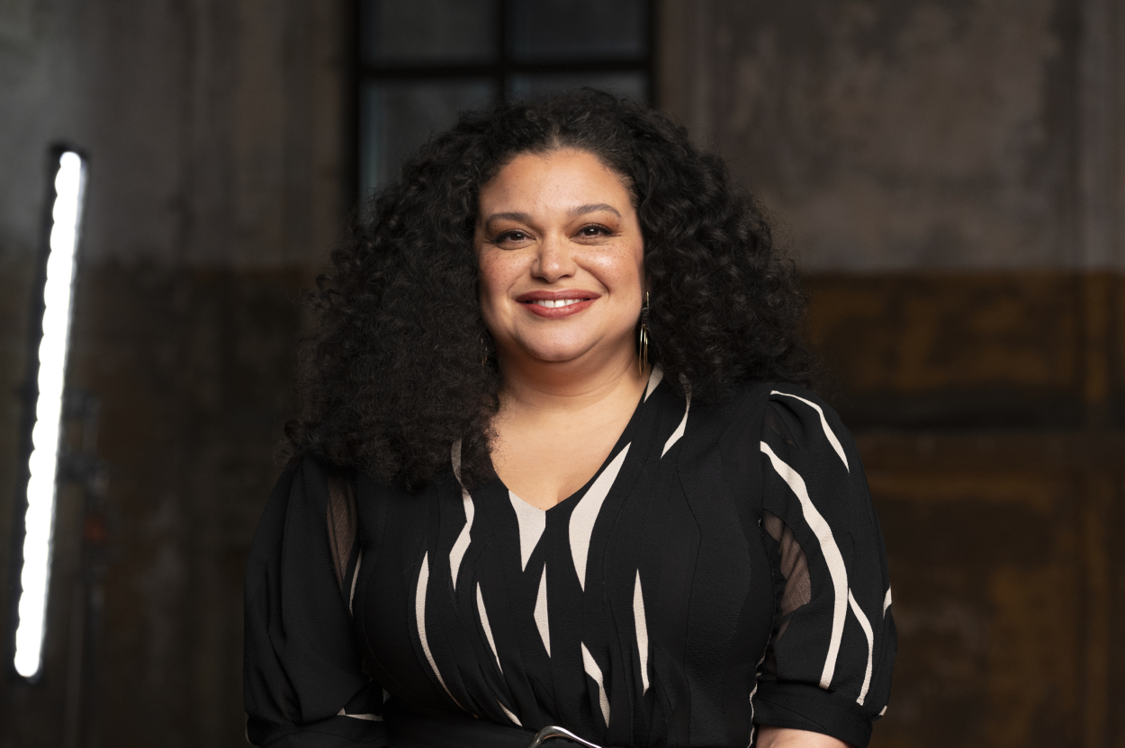 'The Circle': Host Michelle Buteau Thinks Contestants Catfish for 'Sad ...