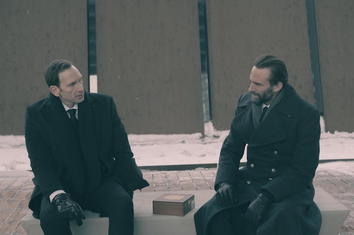 'The Handmaid's Tale' Season 4: Will Gilead Kill Fred? This Fan Theory ...