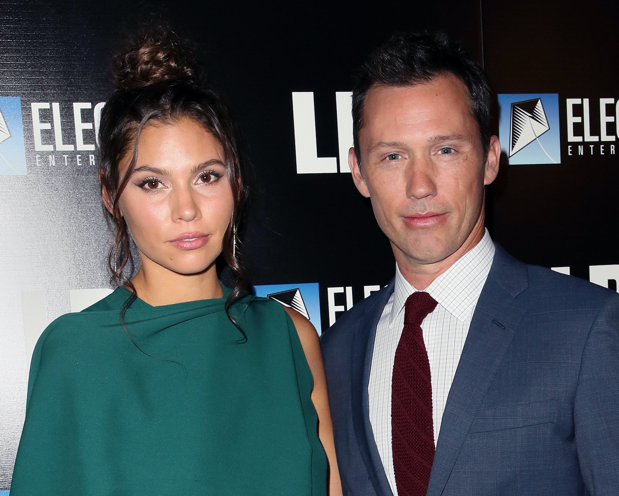 How Did 'Burn Notice' Star Jeffrey Donovan Meet His Wife Michelle Woods?