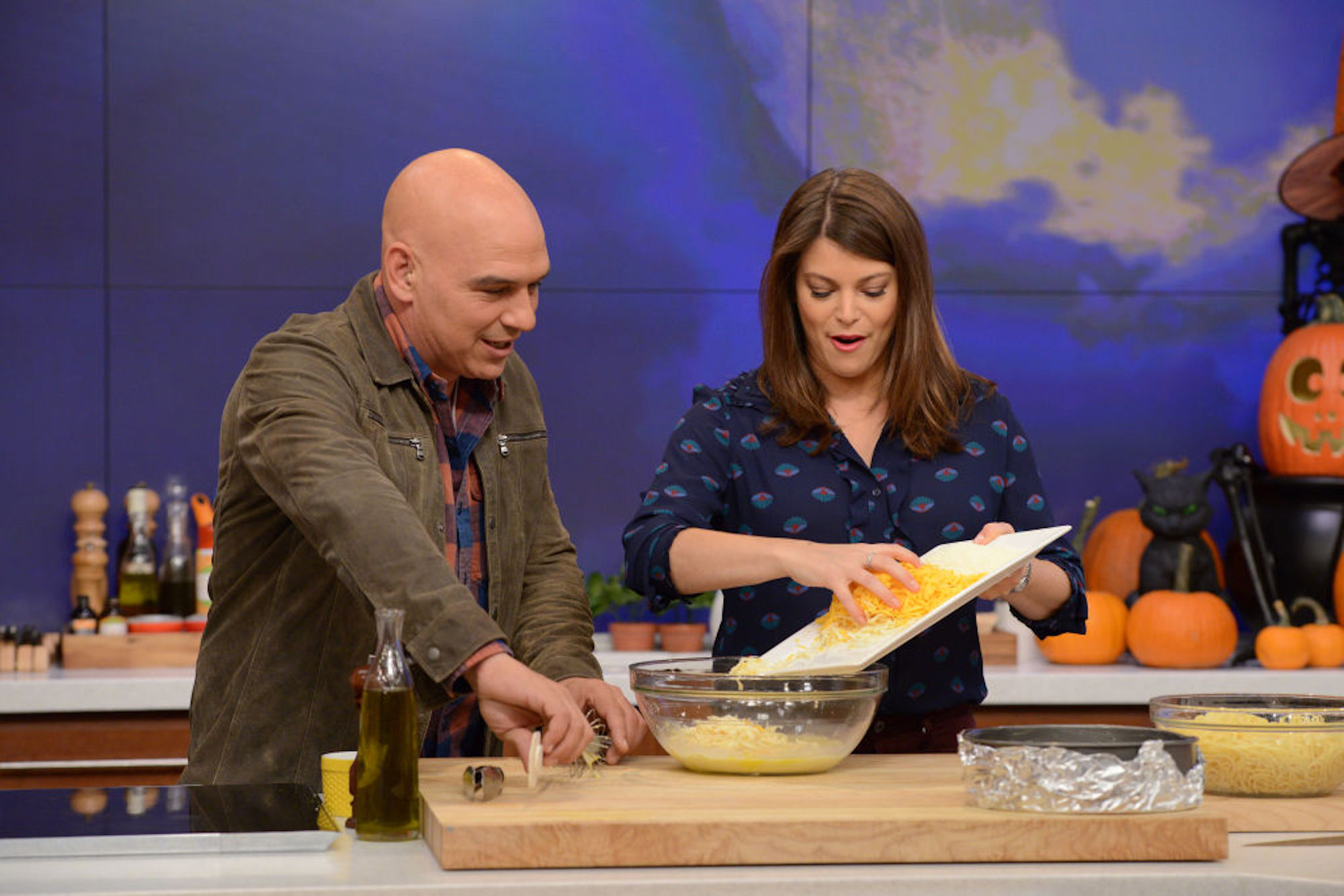'Worst Cooks in America': Michael Symon is 'A Breath of Fresh Air'