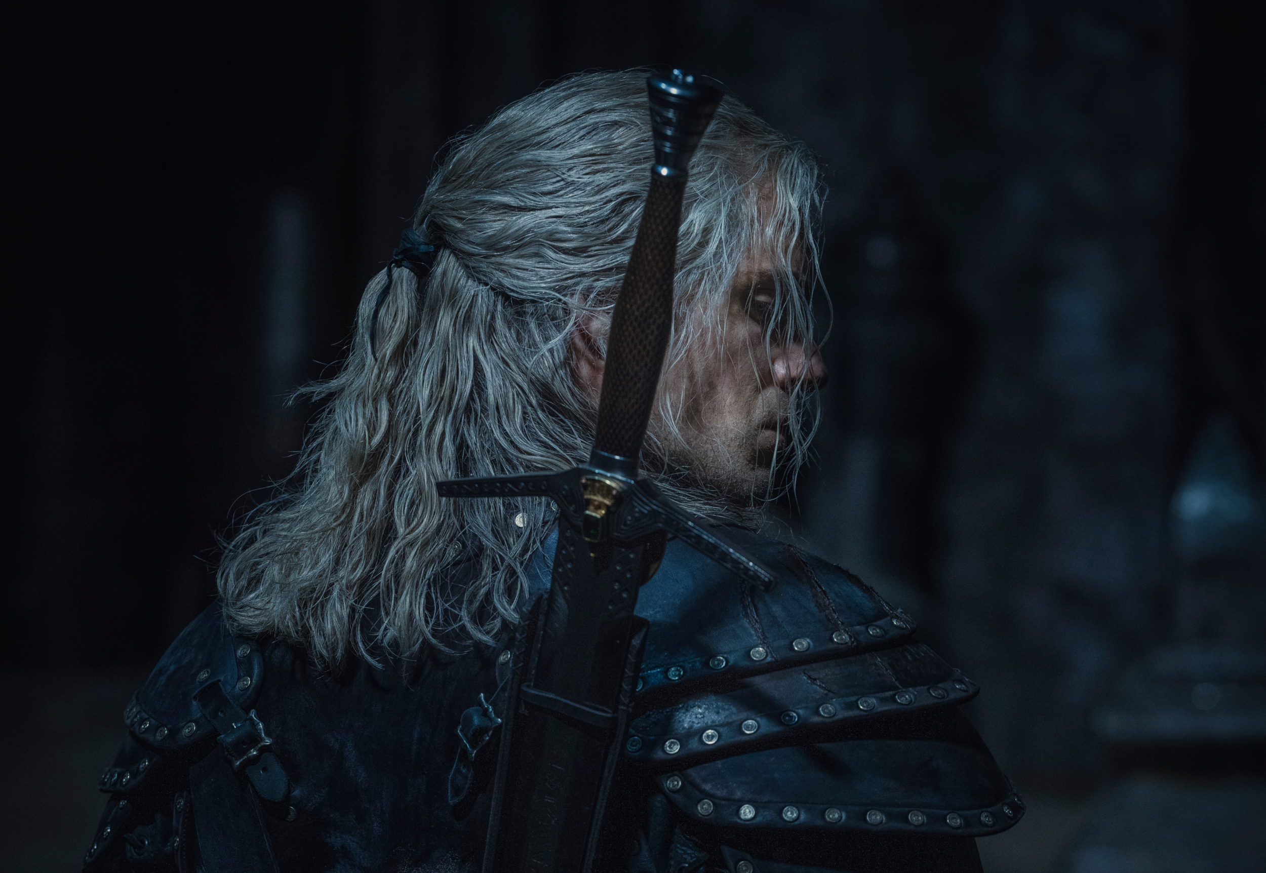 'The Witcher': Henry Cavill 'Didn't Feel Any Pressure' Bringing Geralt ...