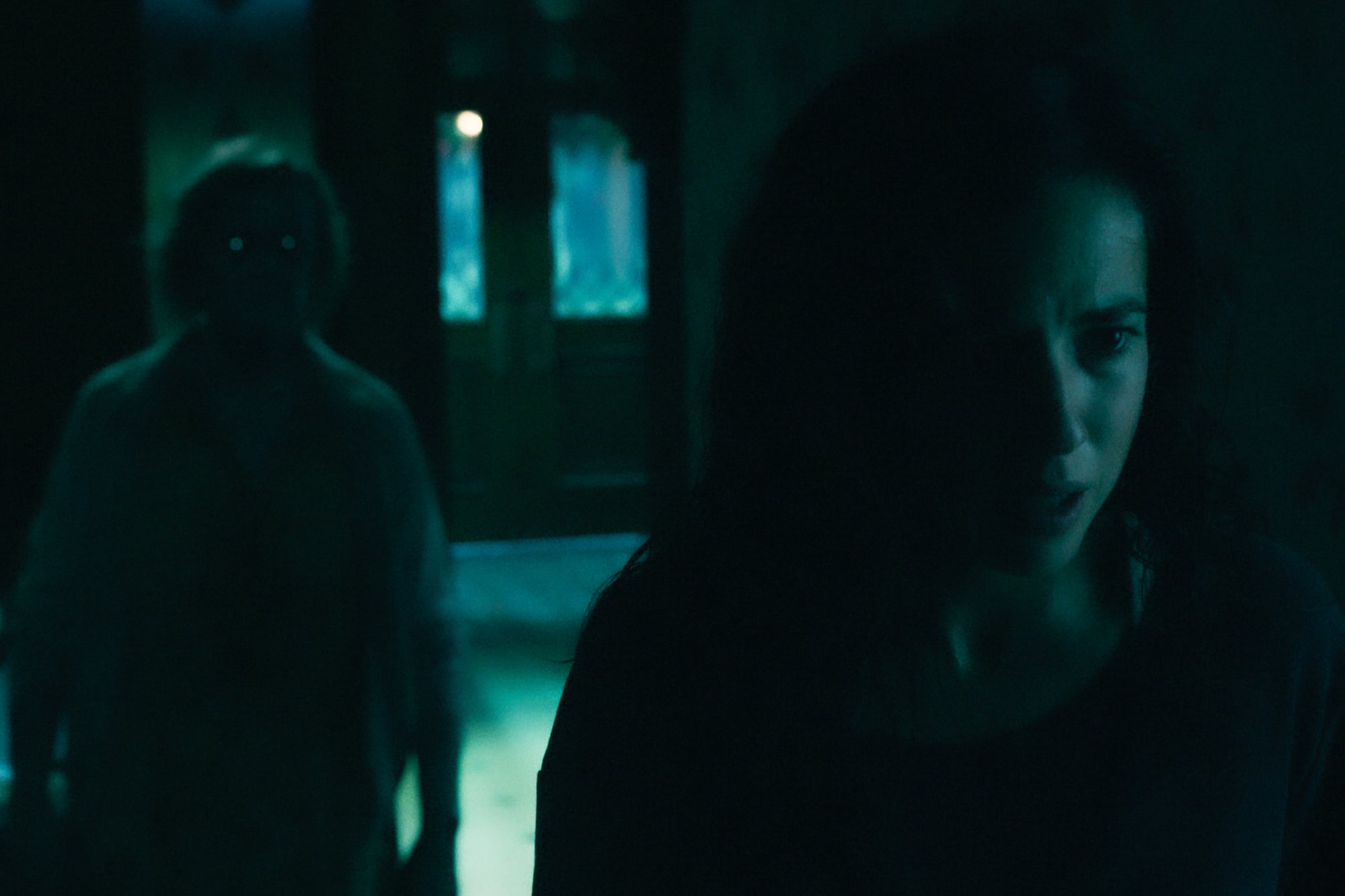 'No One Gets Out Alive' Movie Review: Netflix's Horror Movie Is Mike ...