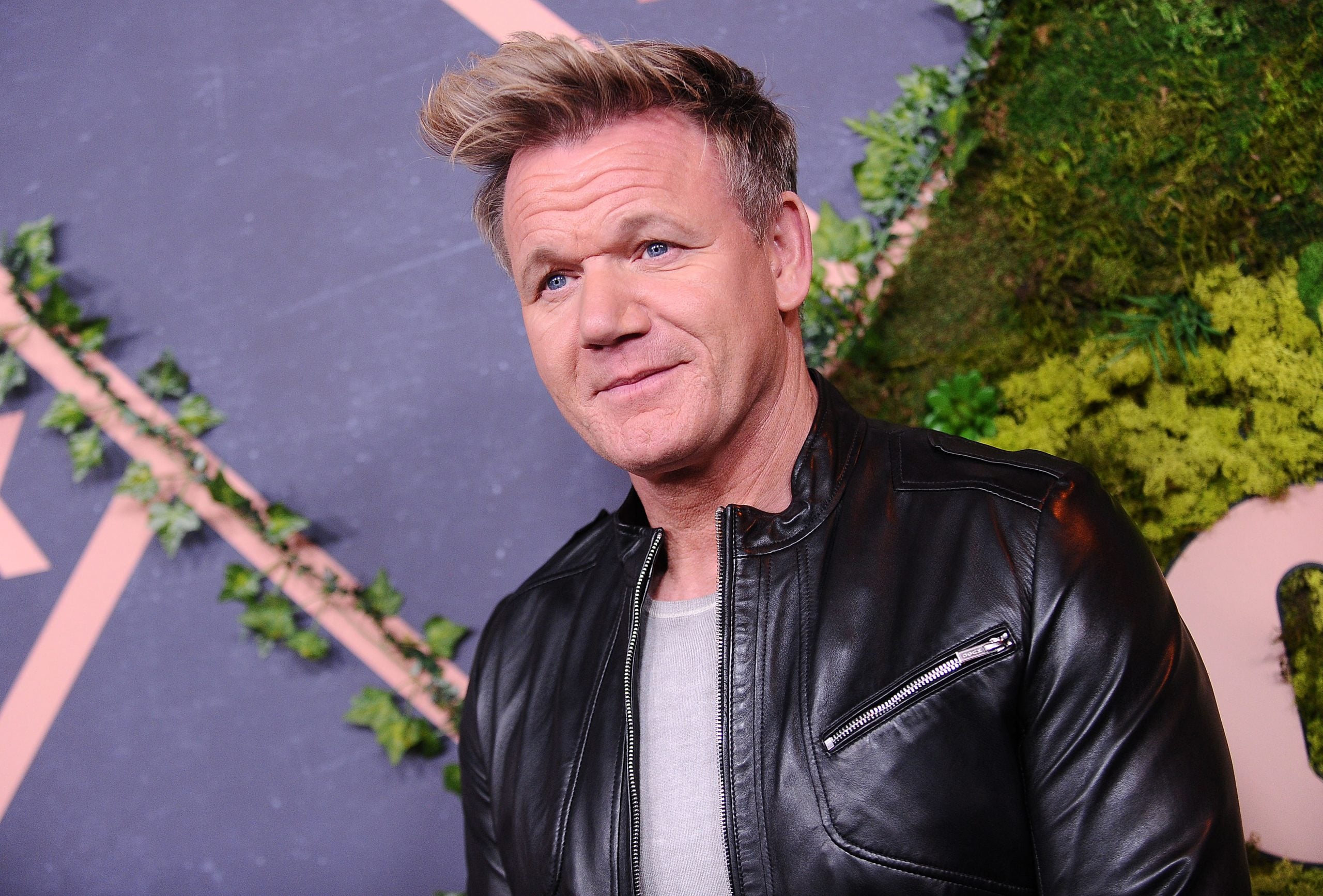 Gordon Ramsay's New Cookbook 'Ramsay in 10' Began as a 'Social Media ...