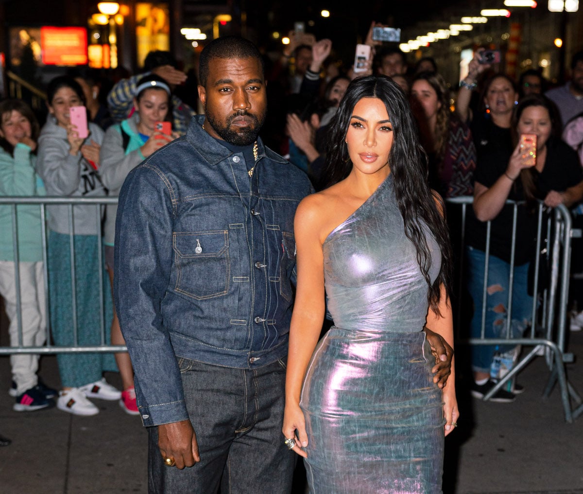 Kanye West Flaunts New Romance With 22-Year-Old Model Vinetria After ...