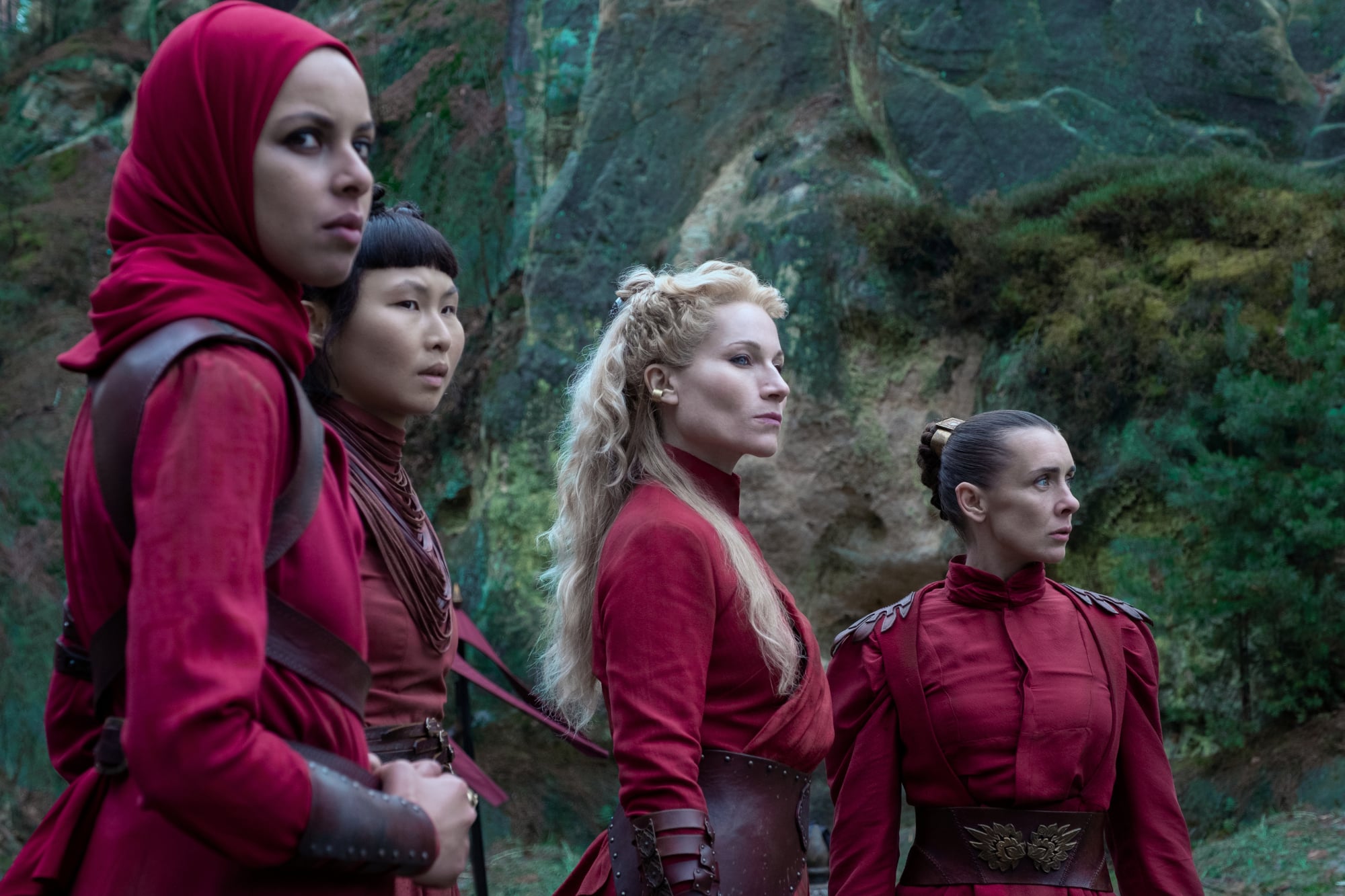 'The Wheel of Time': Why the Aes Sedai Wear Different Colors & What ...