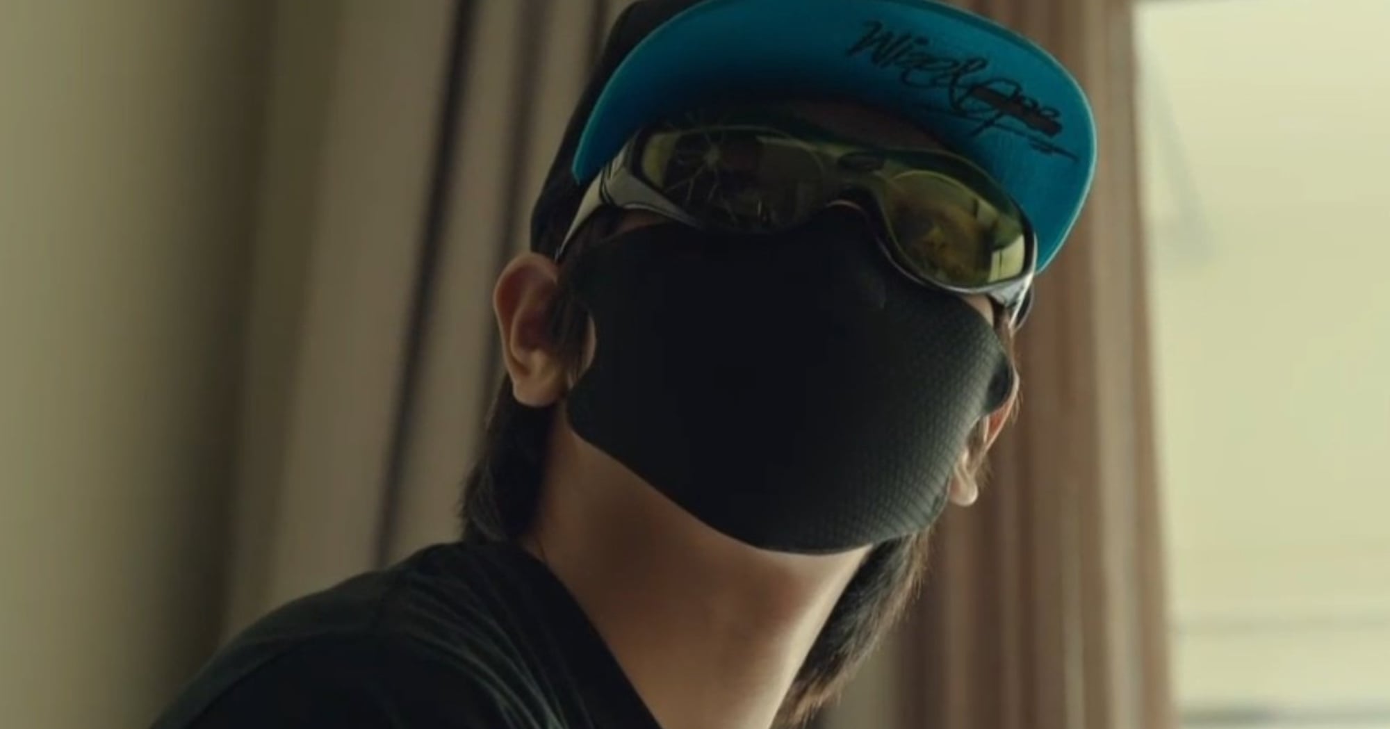 'Happiness' K-Drama: Who Is Andrew? The Mask Guy's Secret Identity ...