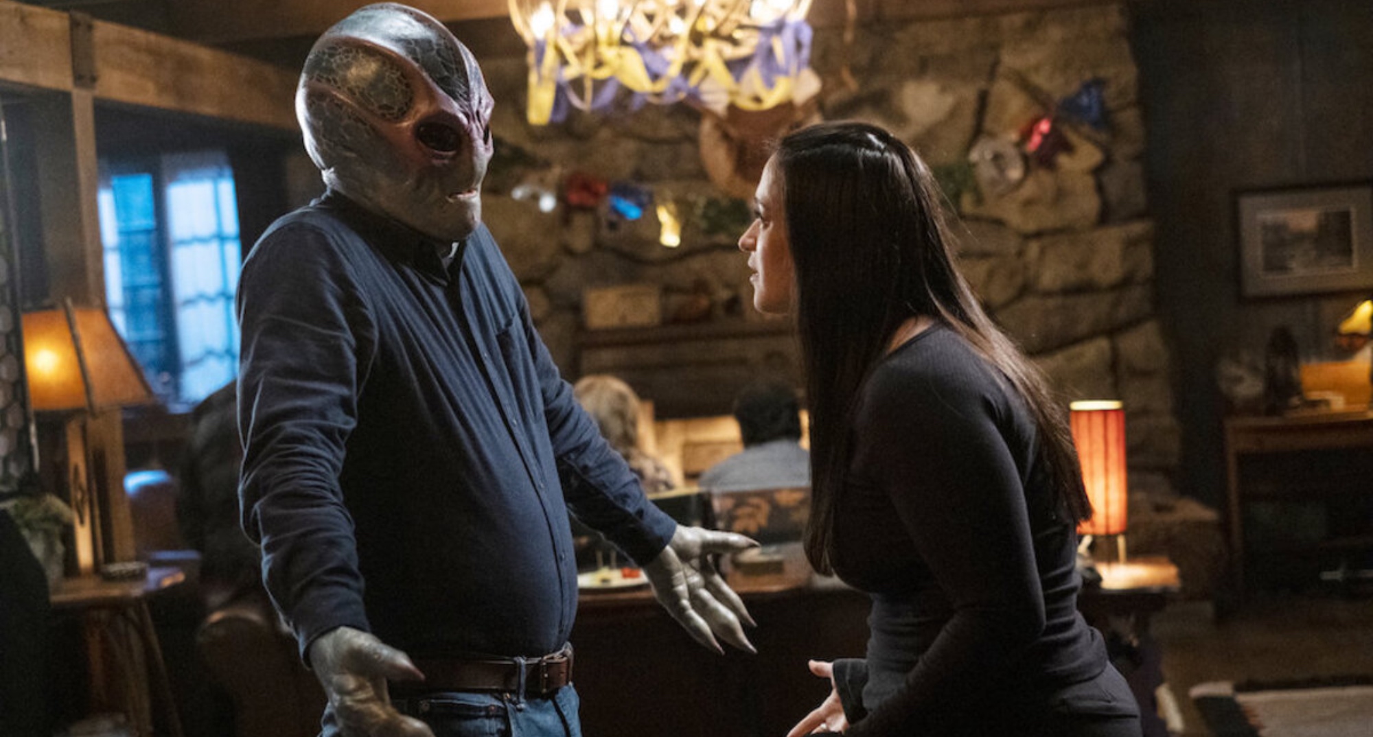 'Resident Alien' Season 2: Mid-Season Finale Sets up More Problems for ...