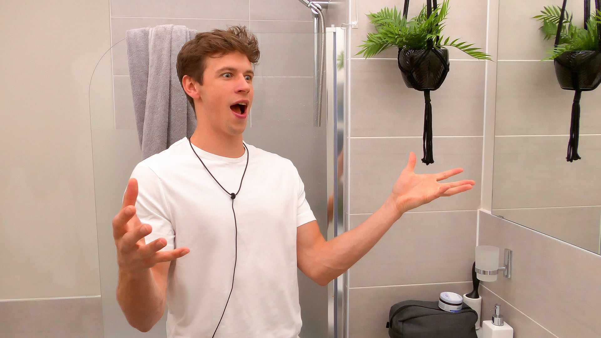 'The Circle' Season 4: Who Is Josh 'Bru' Brubaker? Age, Job, Social ...