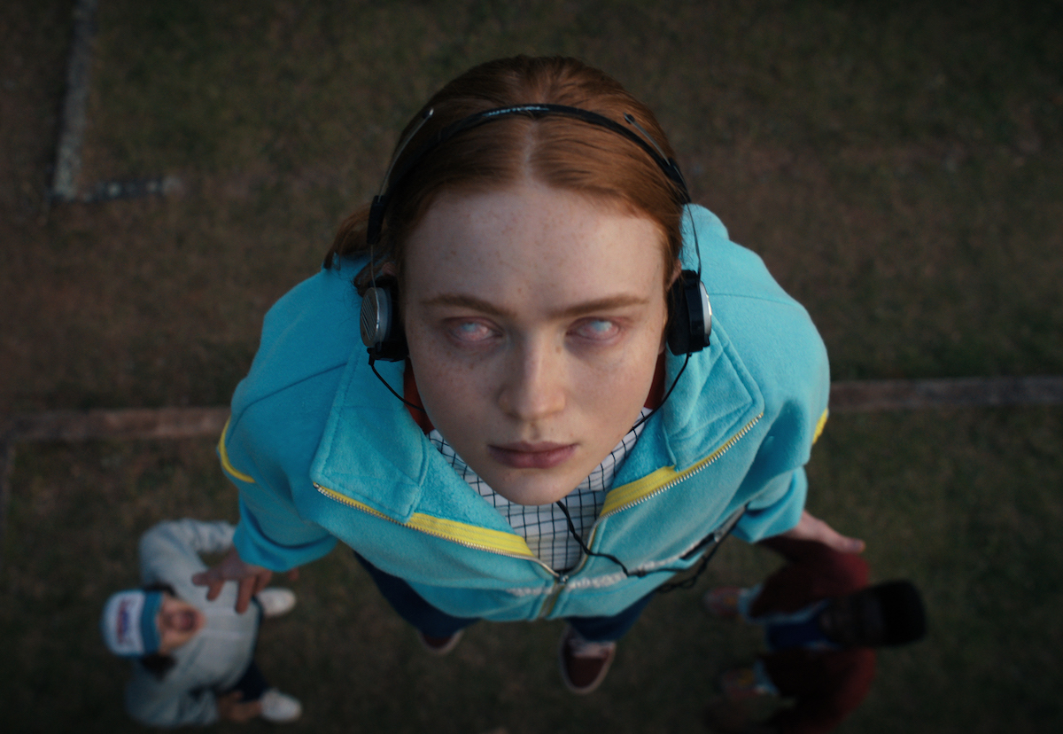 How Stranger Things Decided Max S Favorite Song Would Be Running Up