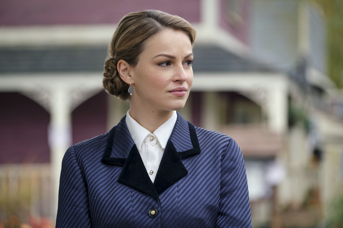 'When Calls the Heart': Kayla Wallace Says Fiona and Nathan Are 'Great ...