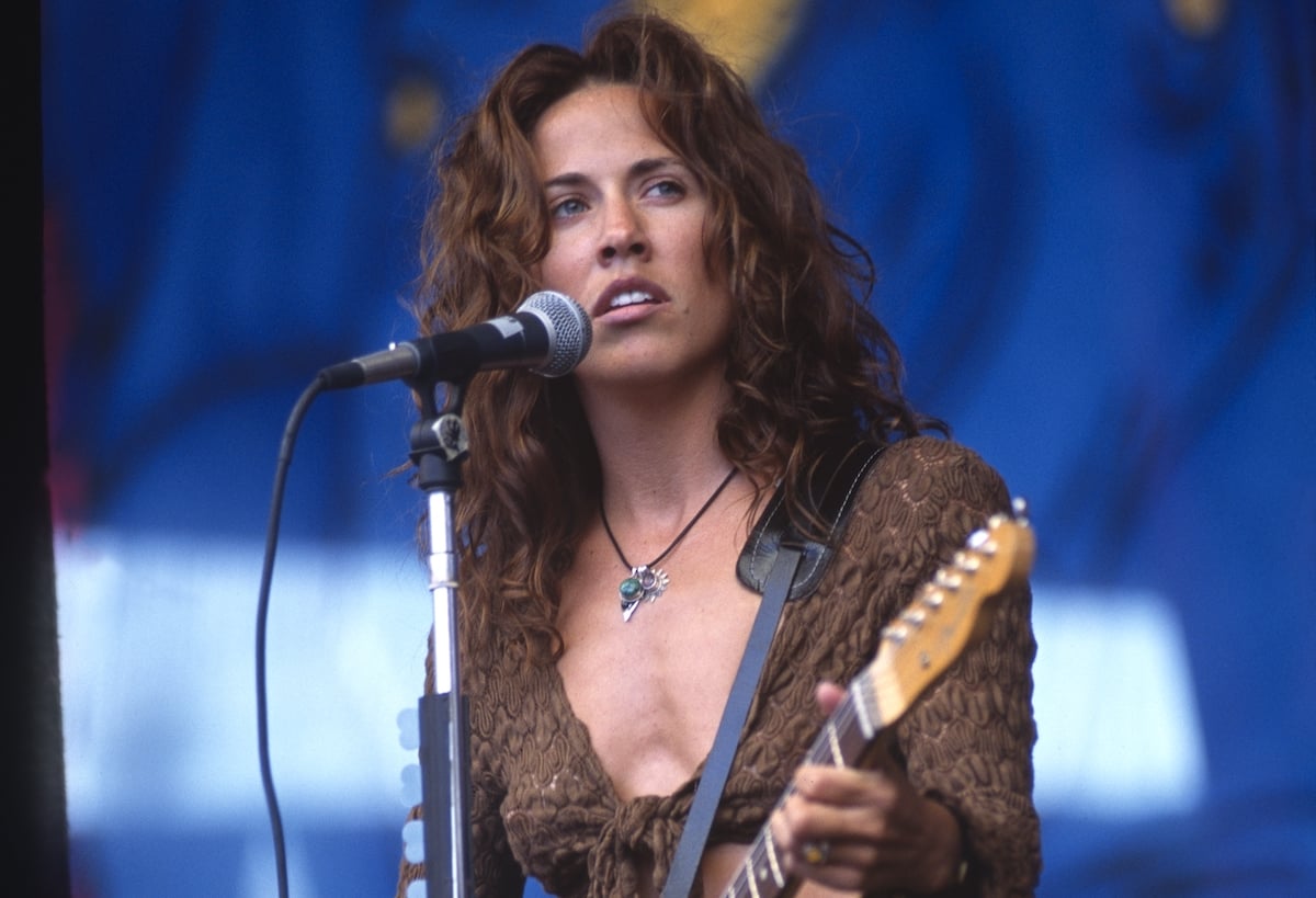 The Closest Sheryl Crow Came to a No. 1 Hit Song Was 1994's 'All I ...