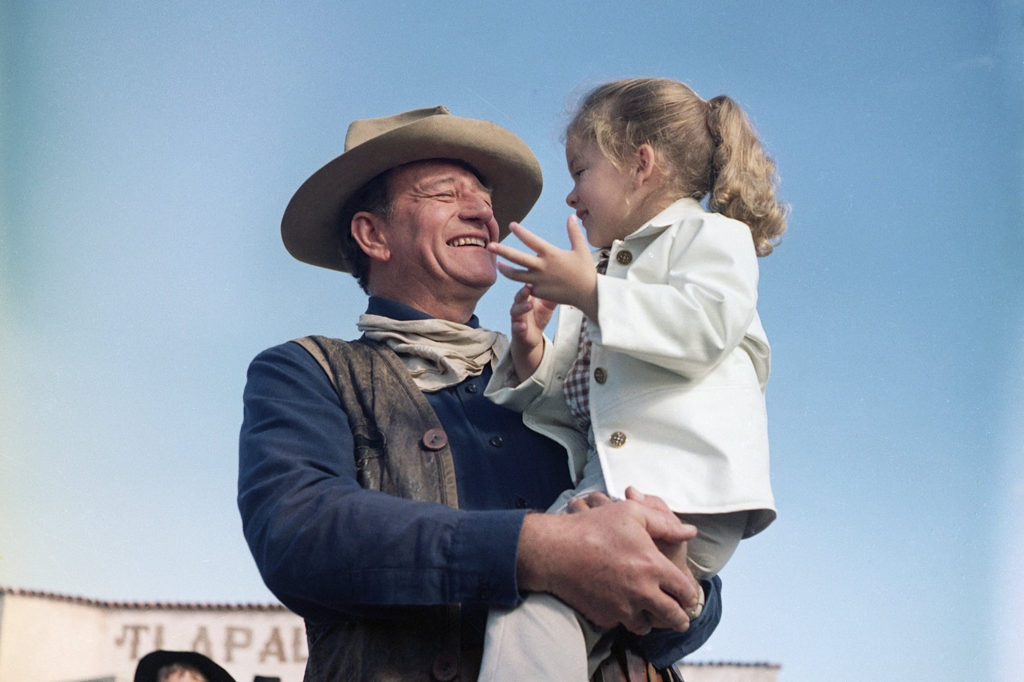 John Wayne Surprised ‘The Alamo’ Set With How He Treated His Daughter