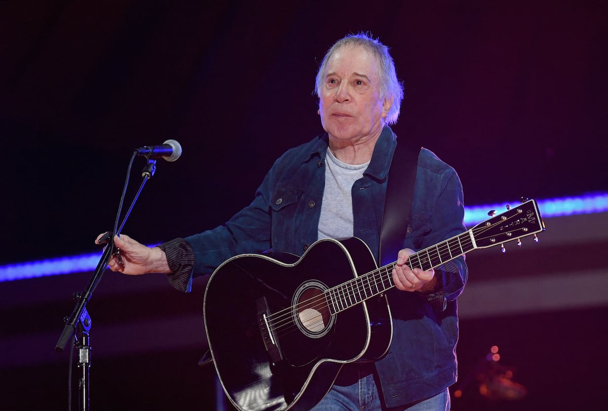 Paul Simon Sold His Connecticut House for $3 Million Below Asking