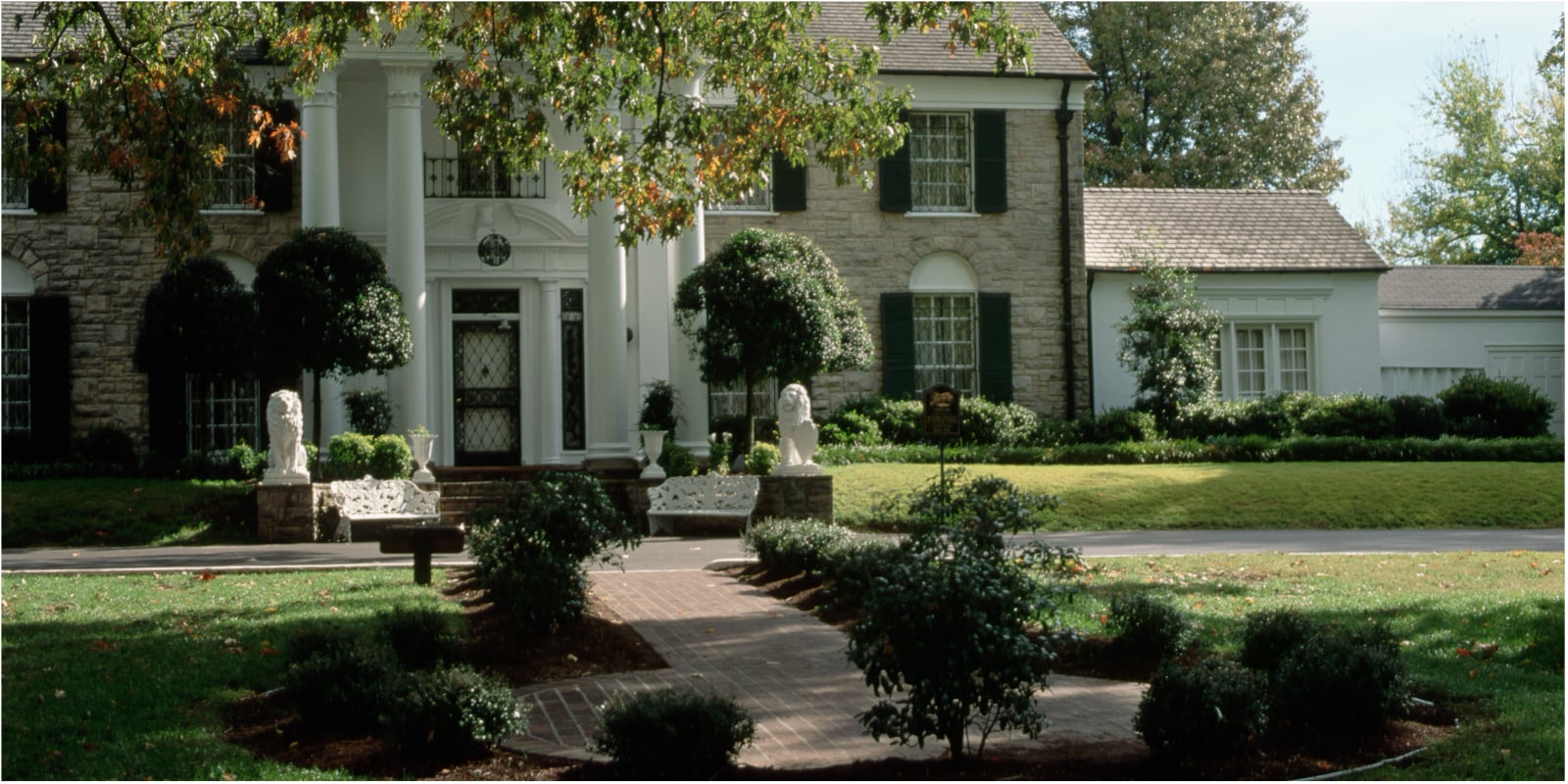 The Most Iconic Room at Graceland was Originally Not a Part of Elvis ...