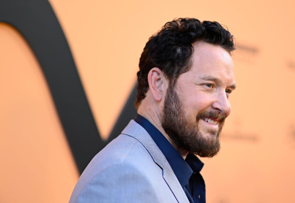 Cole Hauser — and His 'Momma' — Celebrate Family Ahead of 'Yellowstone ...