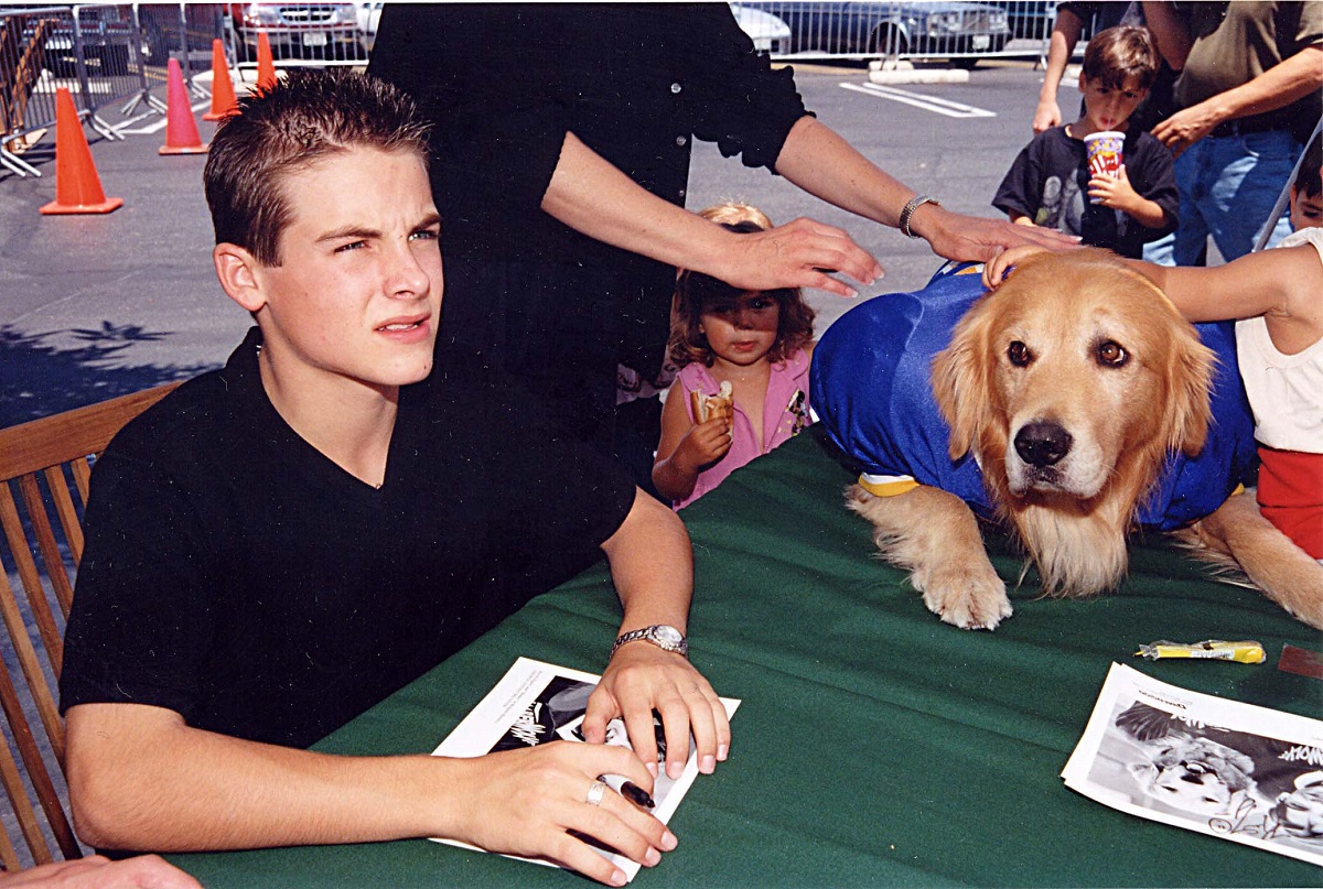 The Real 'Air Bud' Dog Made Talk Show Appearance and Once Played ...
