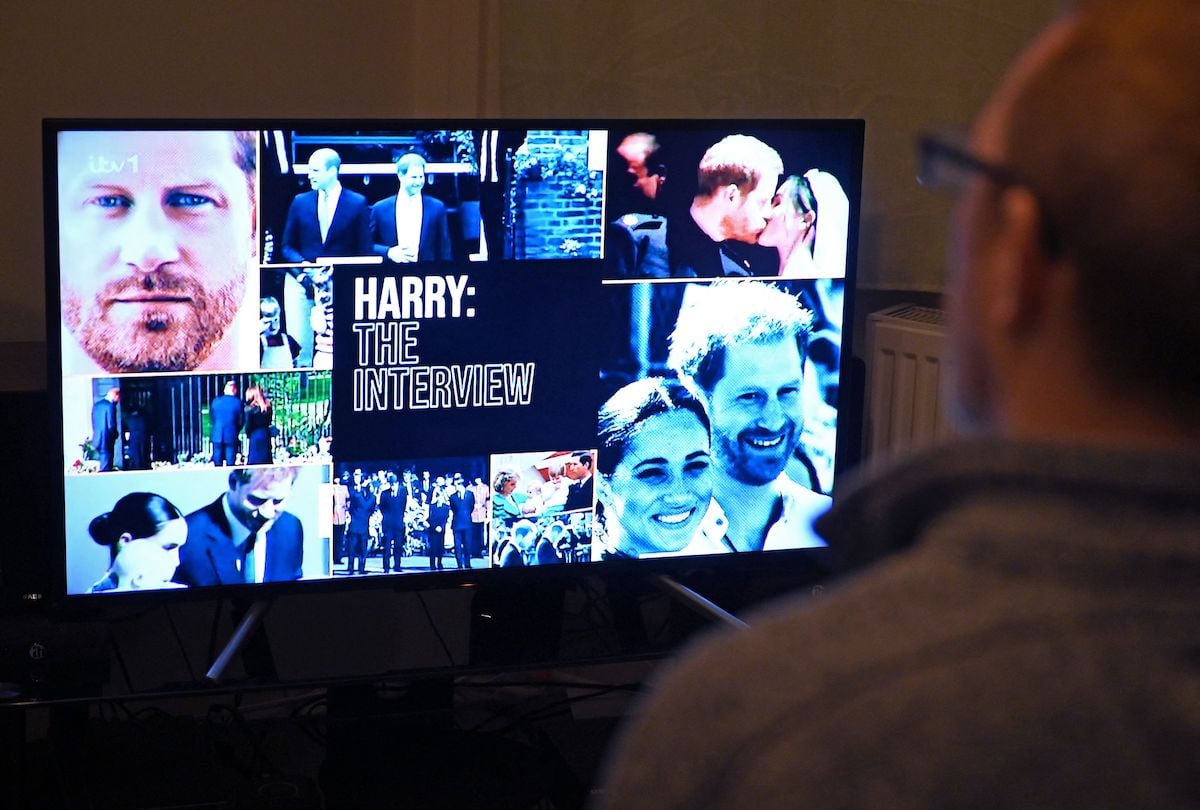 Prince Harry Had an 'Almost Identical Wry Smile' to Princess Diana's ...