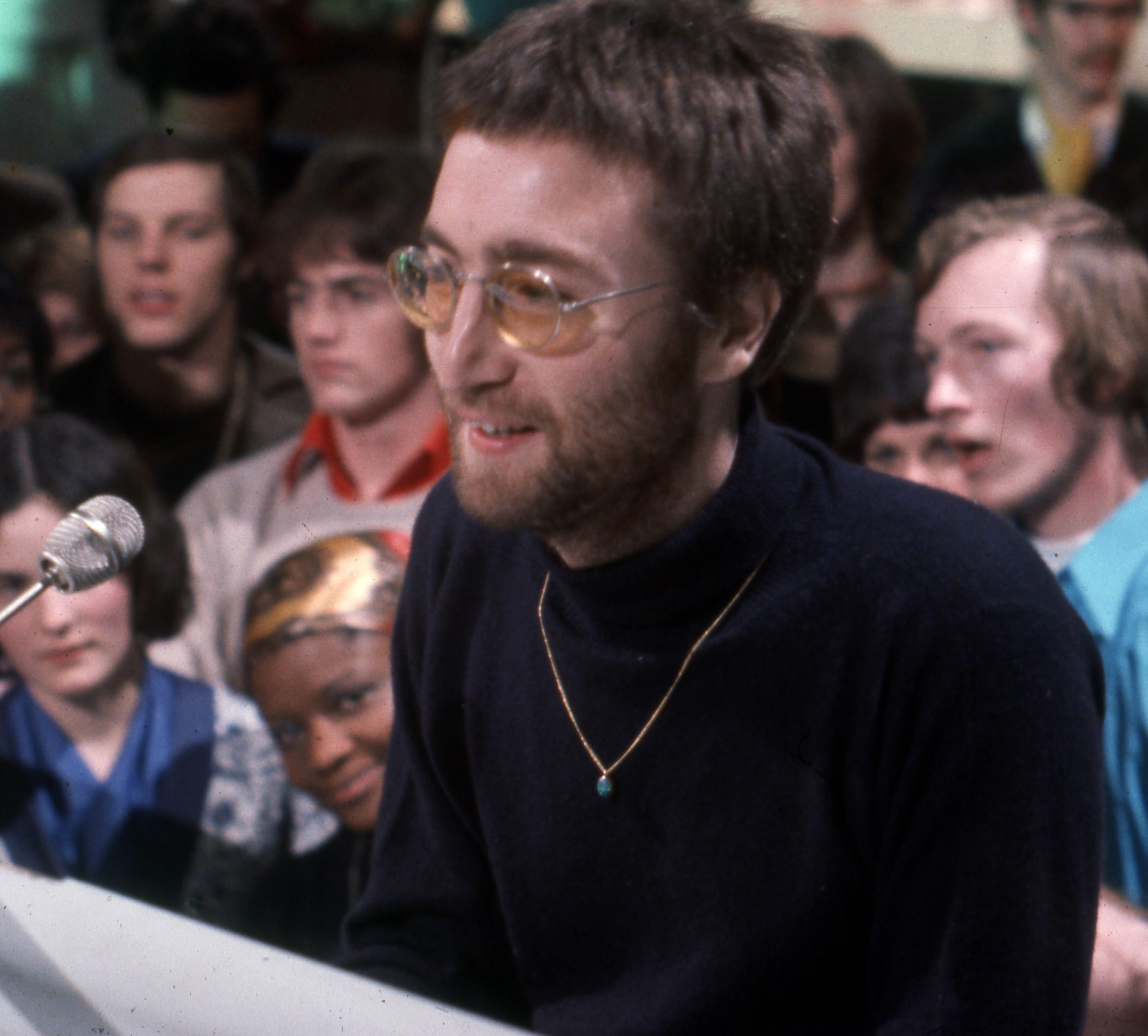 John Lennon Felt 'In My Life' Sounds Like It's From Queen Elizabeth I's ...