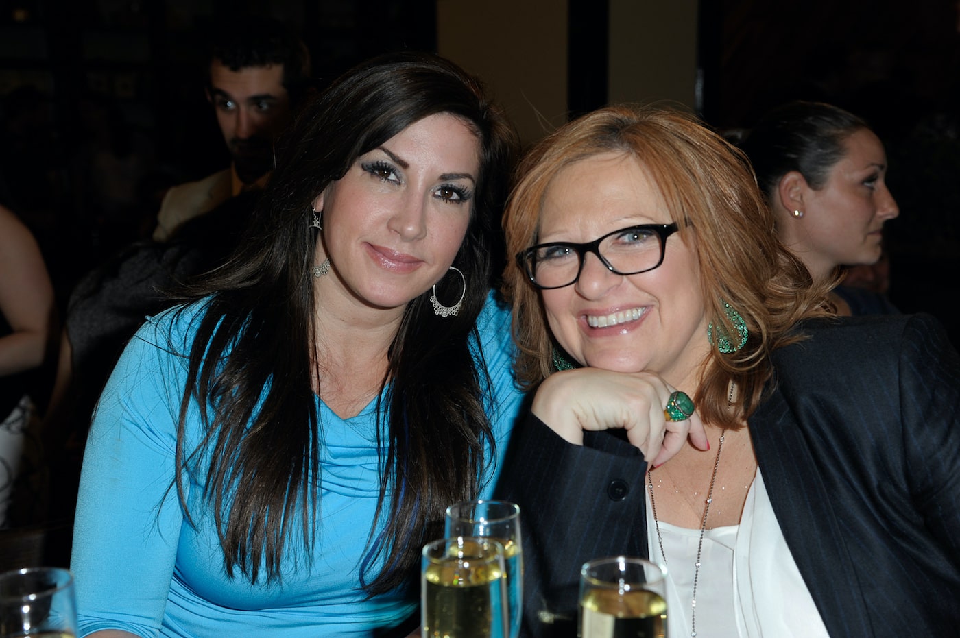 'RHONJ': Jacqueline Laurita Says Caroline Manzo Is 'Upset' and ...