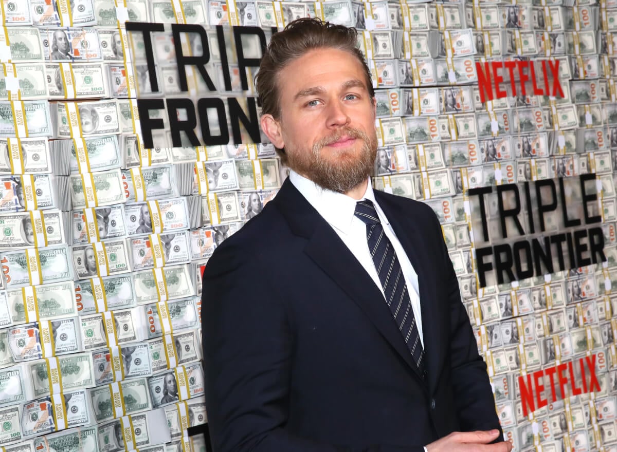 When Charlie Hunnam Begins to 'Wax Lyrical' About the 'Brilliance' of 1 ...