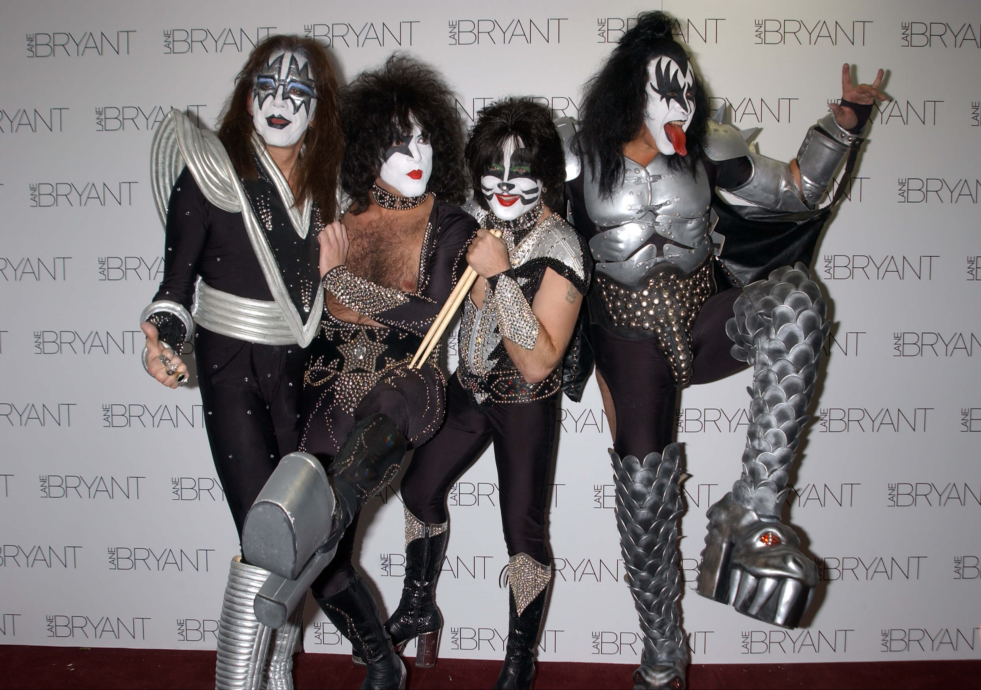 Blondie's 'Call Me' Sounds Like 1 Kiss Song