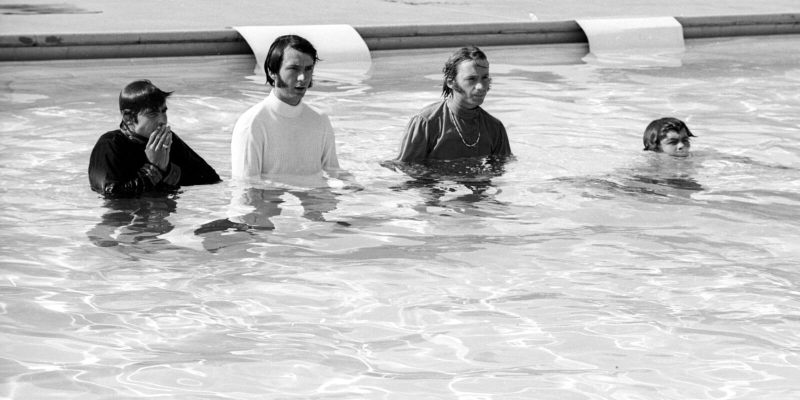 Mike Nesmith Rare Interview Reveals 'Head' Poked 'A Lot of Fun at The ...