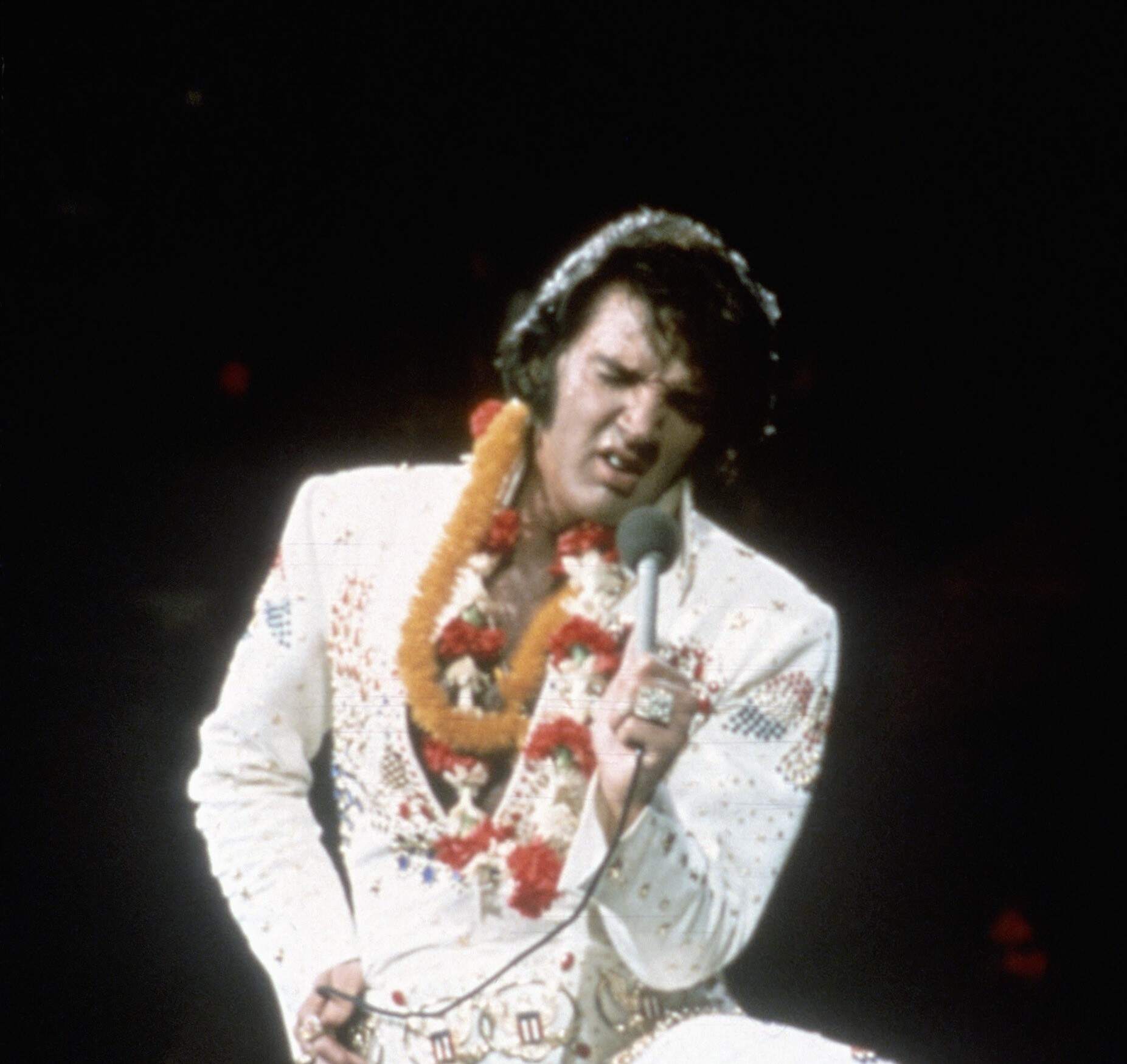 Why Elvis Presley's 'She's Not You' Is Different From His Later Hits