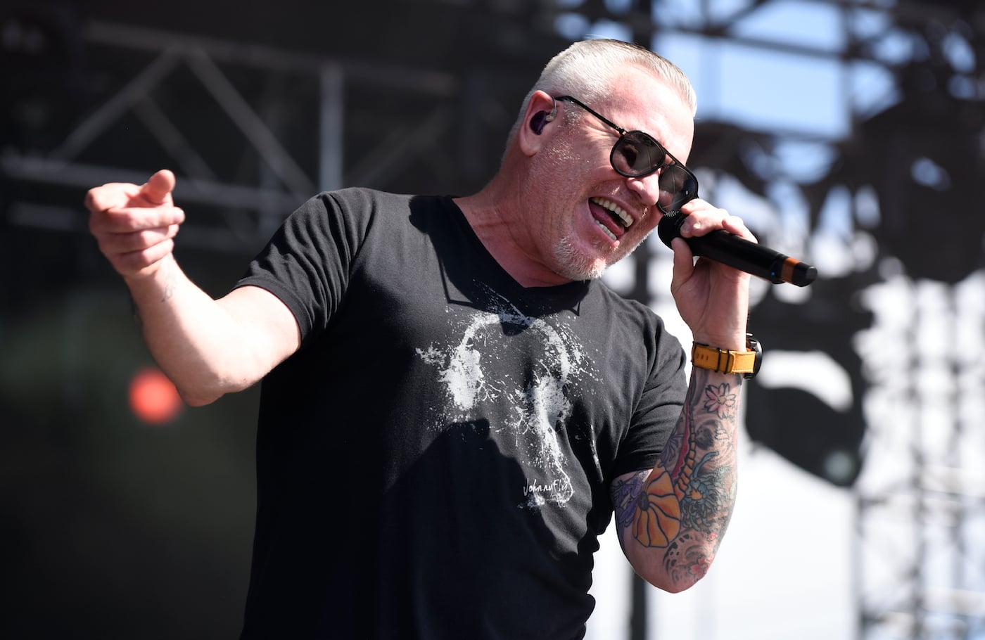 Did Steve Harwell From Smash Mouth Have a Wife and Kids?