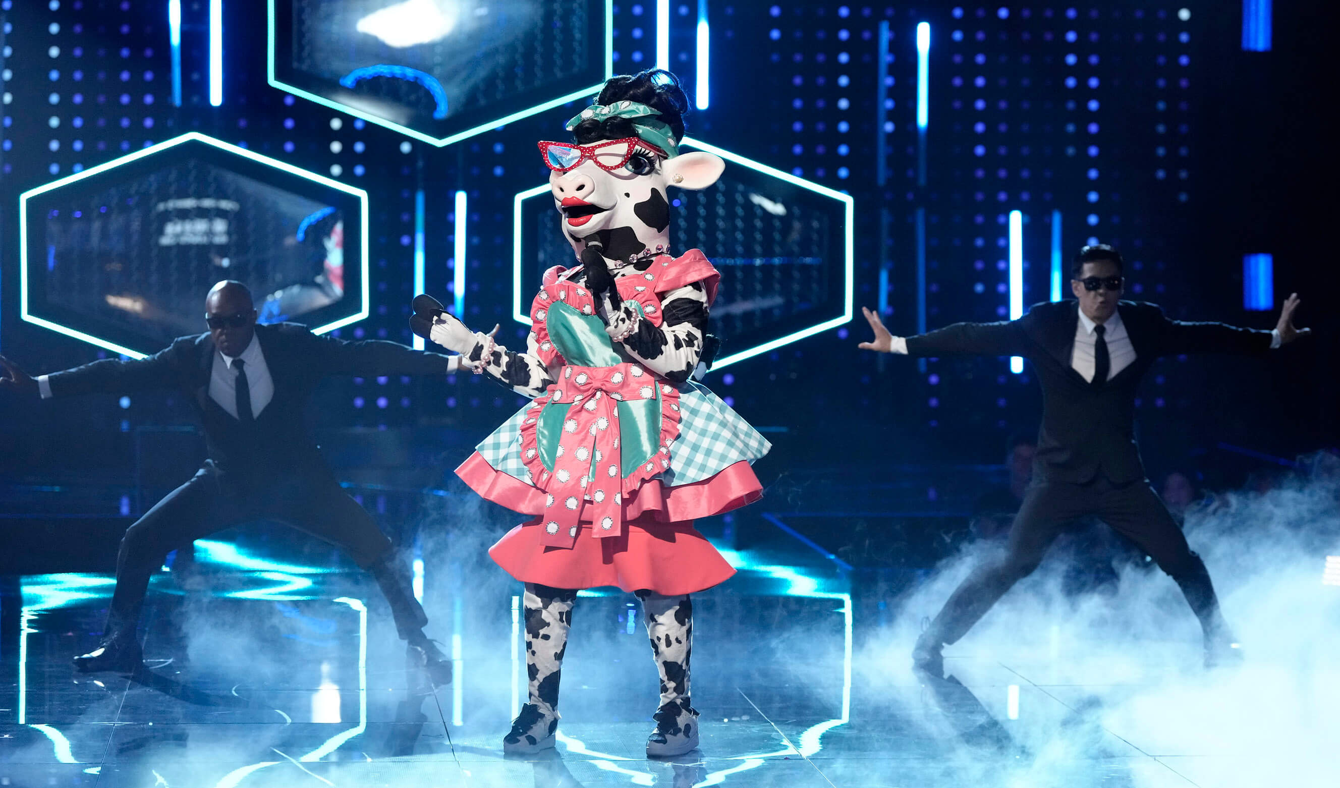 'The Masked Singer' Season 10: Who Is Cow? Fans Think It's This R&B ...